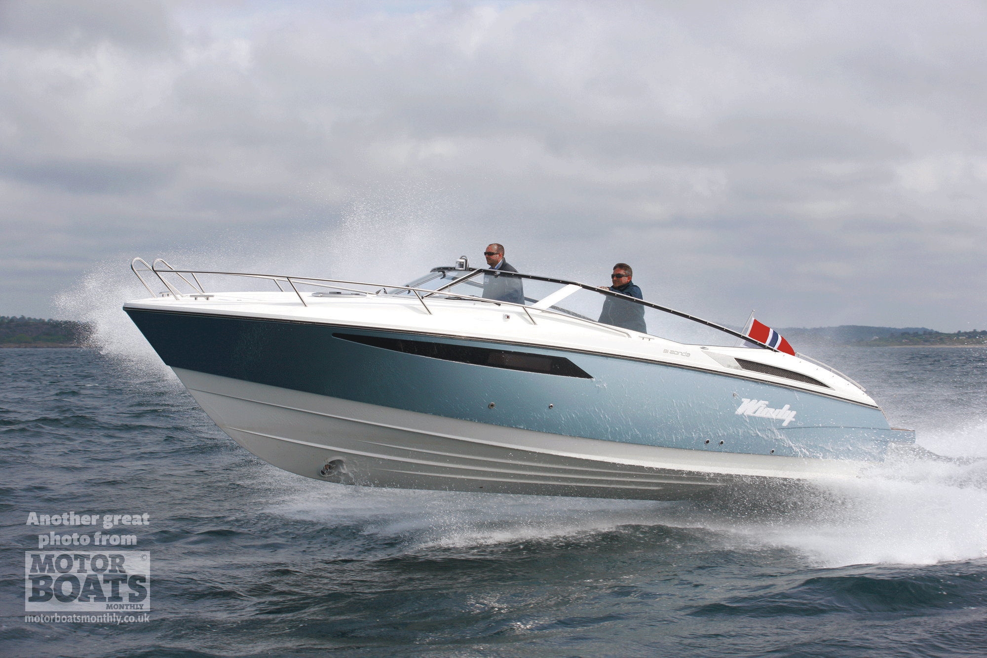 Speed Boat Wallpapers - Top Free Speed Boat Backgrounds - WallpaperAccess