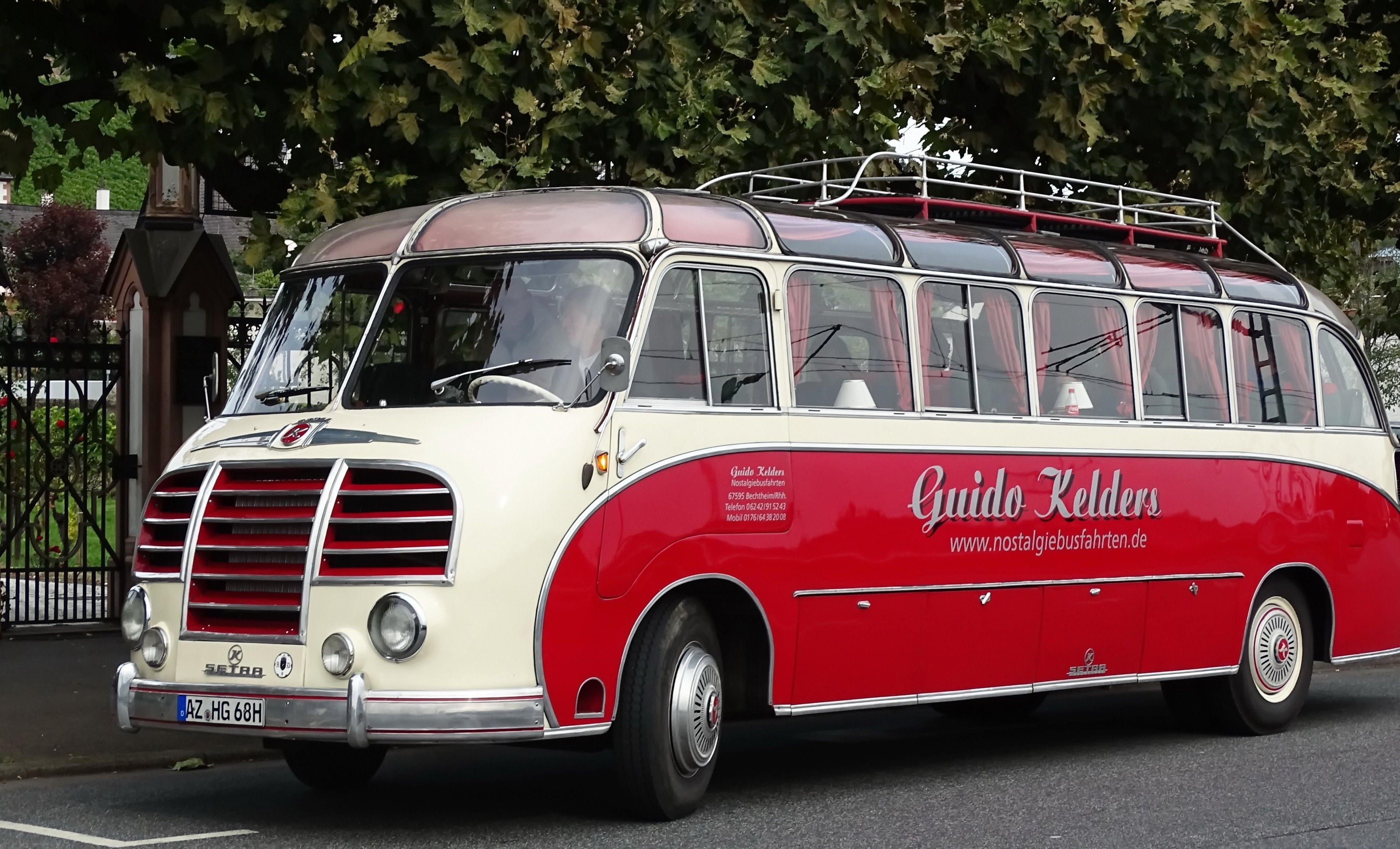 Bus Wallpapers - Top Free Bus Backgrounds - WallpaperAccess