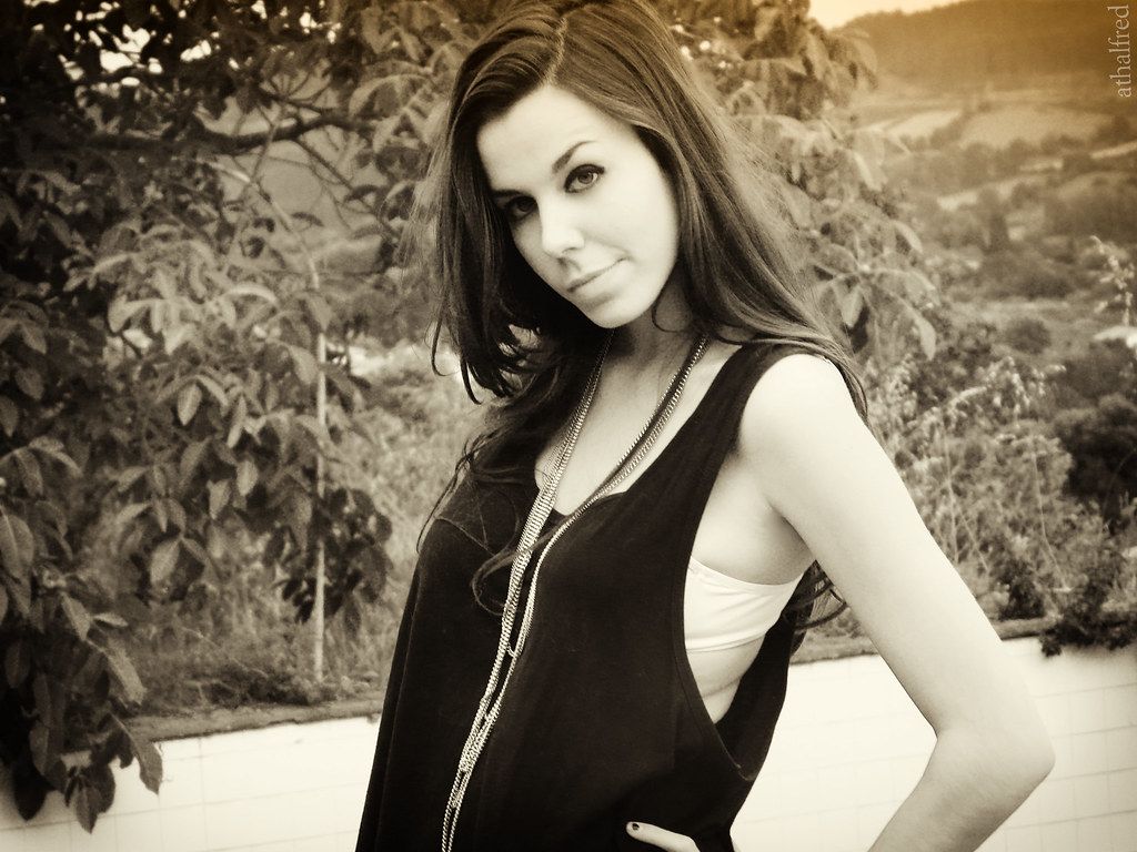 Effy Stonem Wallpapers - Top Free Effy Stonem Backgrounds - WallpaperAccess