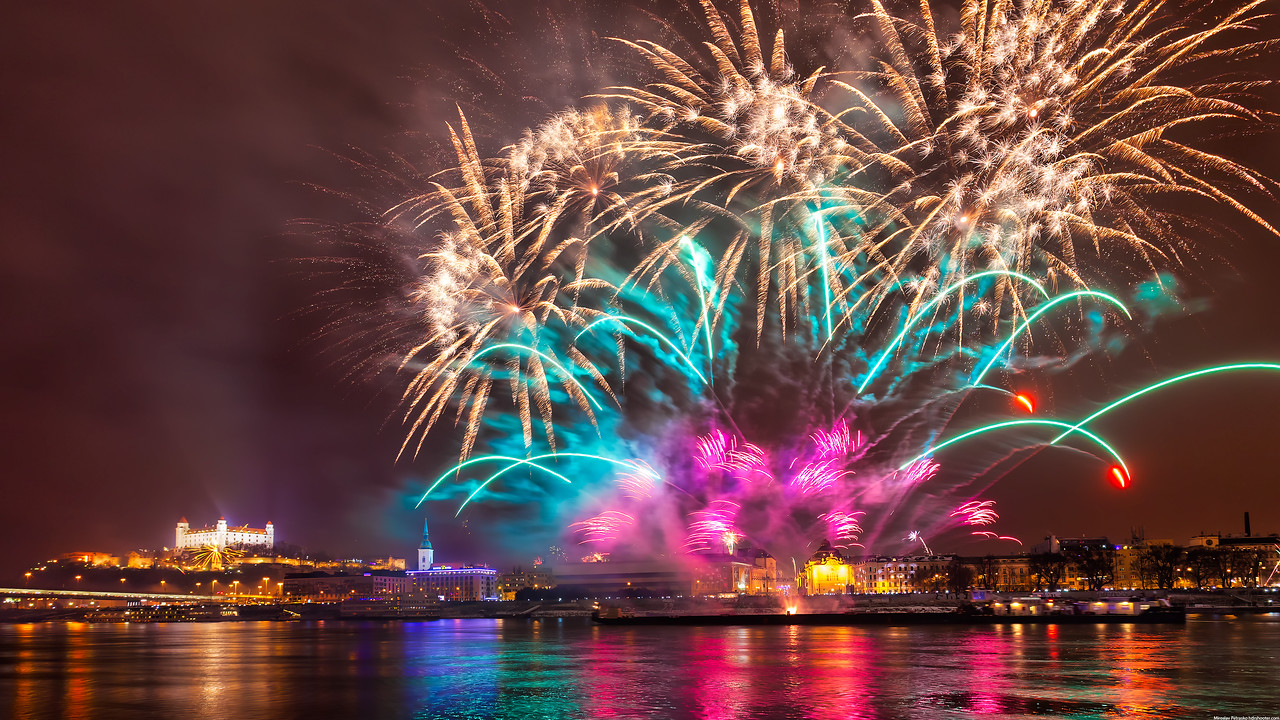 Fireworks 4k Wallpapers - Top Free Fireworks 4k Backgrounds ...