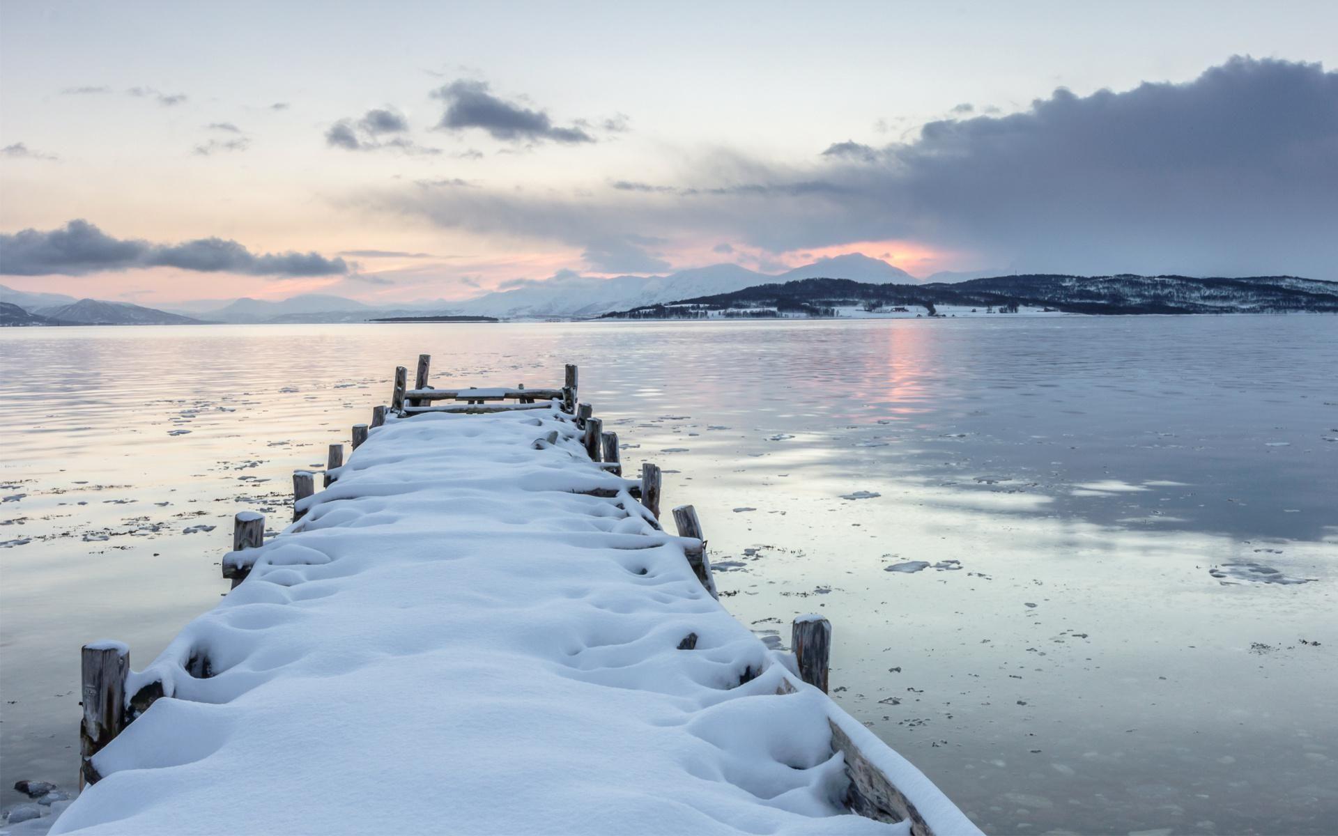 Winter Clouds Desktop Wallpapers - Top Free Winter Clouds Desktop ...