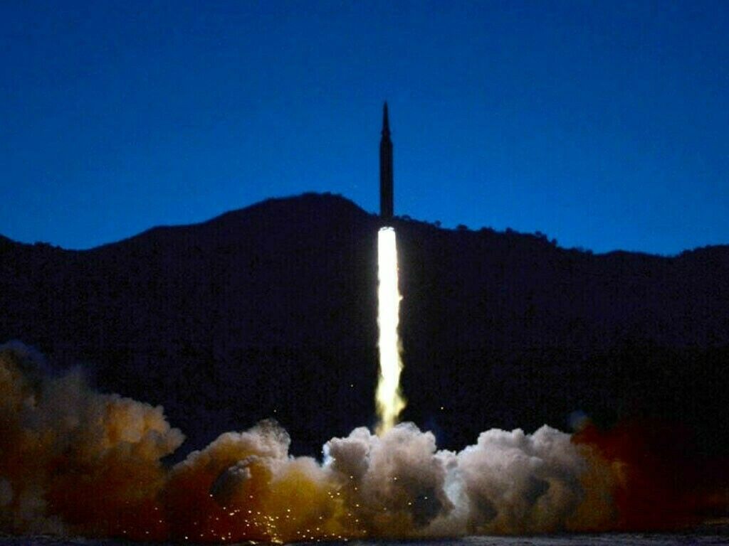 Icbm Wallpapers - Top Free Icbm Backgrounds - WallpaperAccess