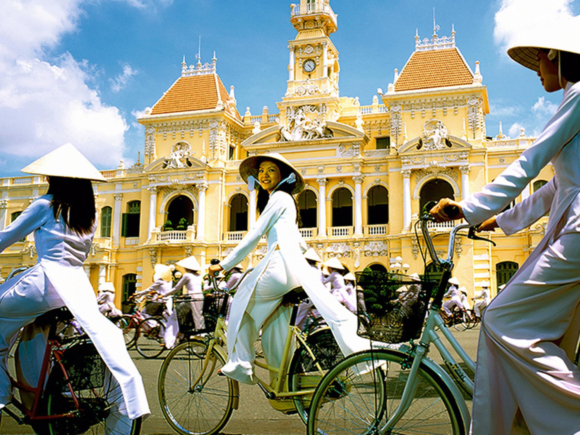 Ho Chi Minh City Wallpapers - Top Free Ho Chi Minh City Backgrounds ...