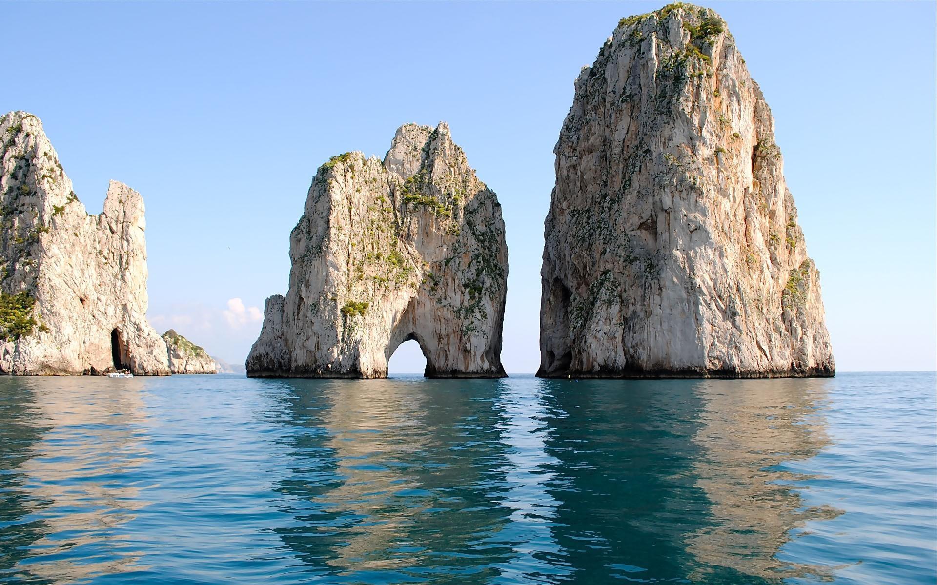 Capri Wallpapers - Top Free Capri Backgrounds - WallpaperAccess