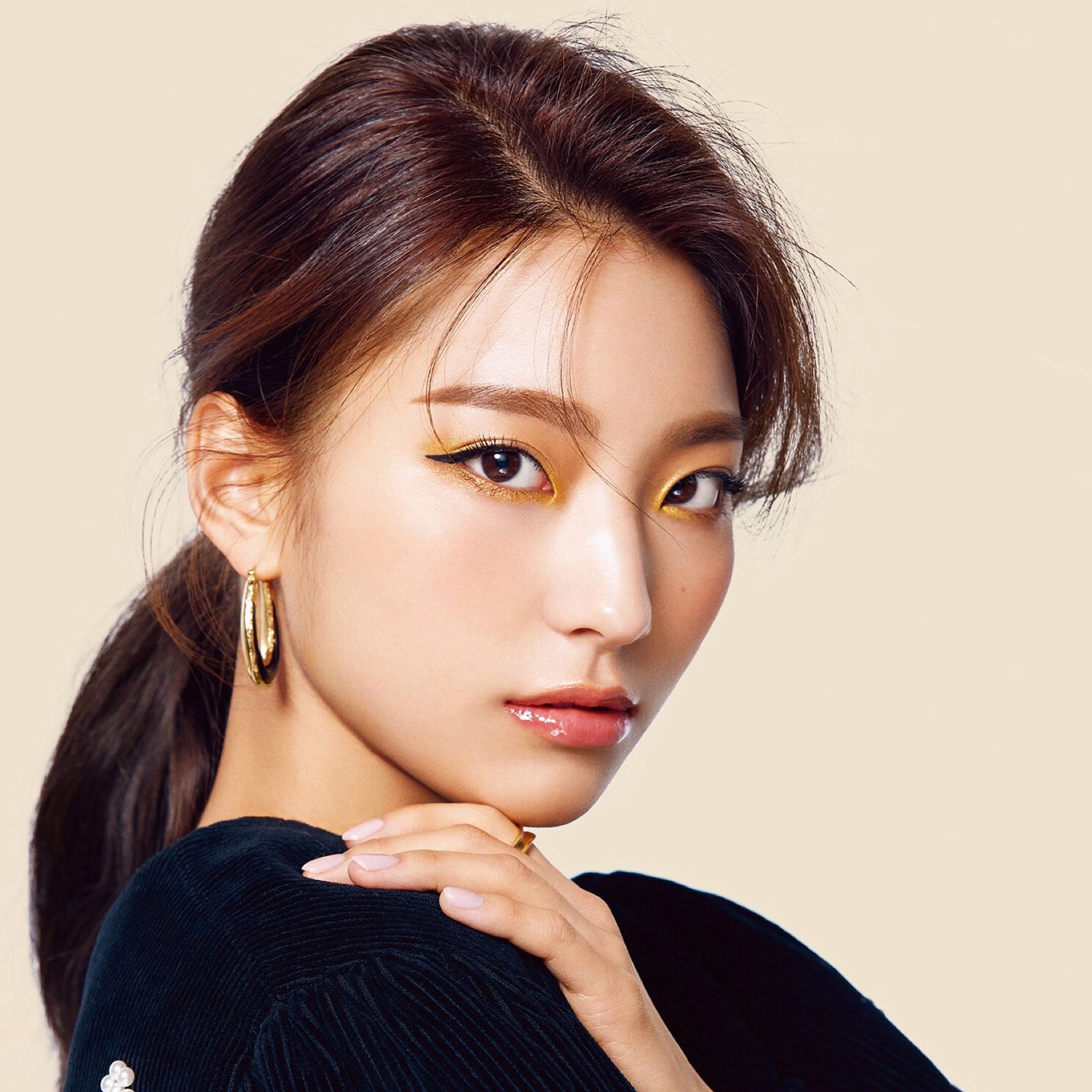 Lee Sae-rom Wallpapers - Top Free Lee Sae-rom Backgrounds - WallpaperAccess