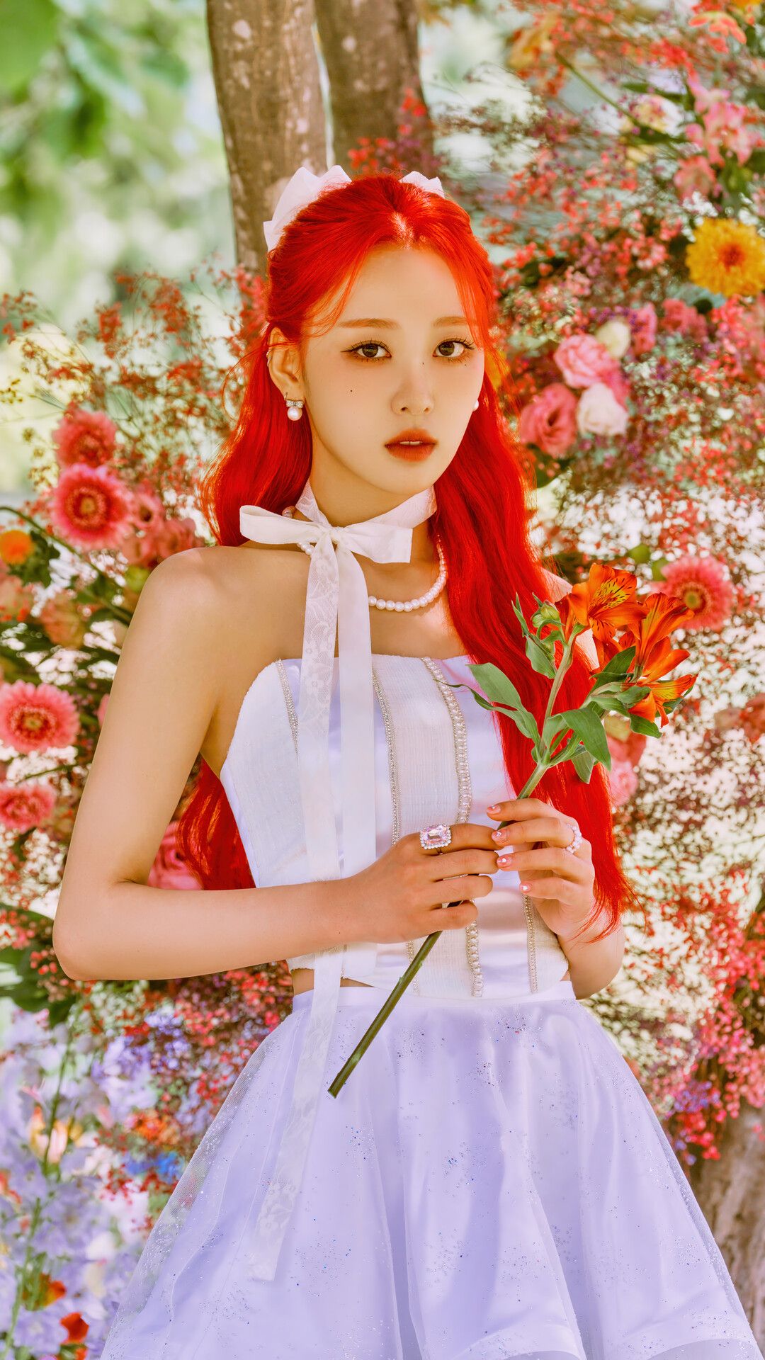 Yves Loona Wallpapers - Top Free Yves Loona Backgrounds - WallpaperAccess