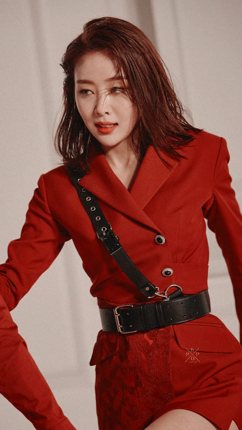 Yves Loona Wallpapers - Top Free Yves Loona Backgrounds - WallpaperAccess