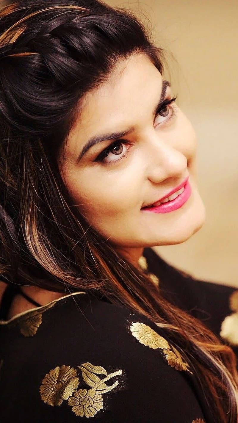 Simrat Kaur Wallpapers - Top Free Simrat Kaur Backgrounds - WallpaperAccess