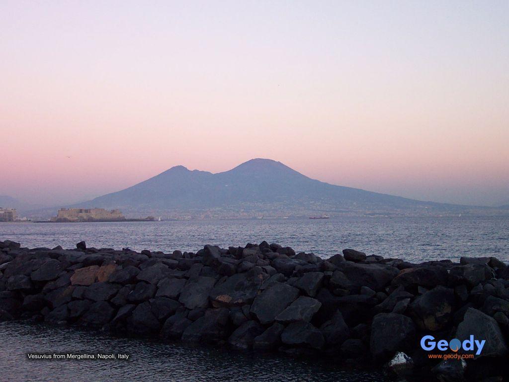 Vesuvio Wallpapers - Top Free Vesuvio Backgrounds - WallpaperAccess