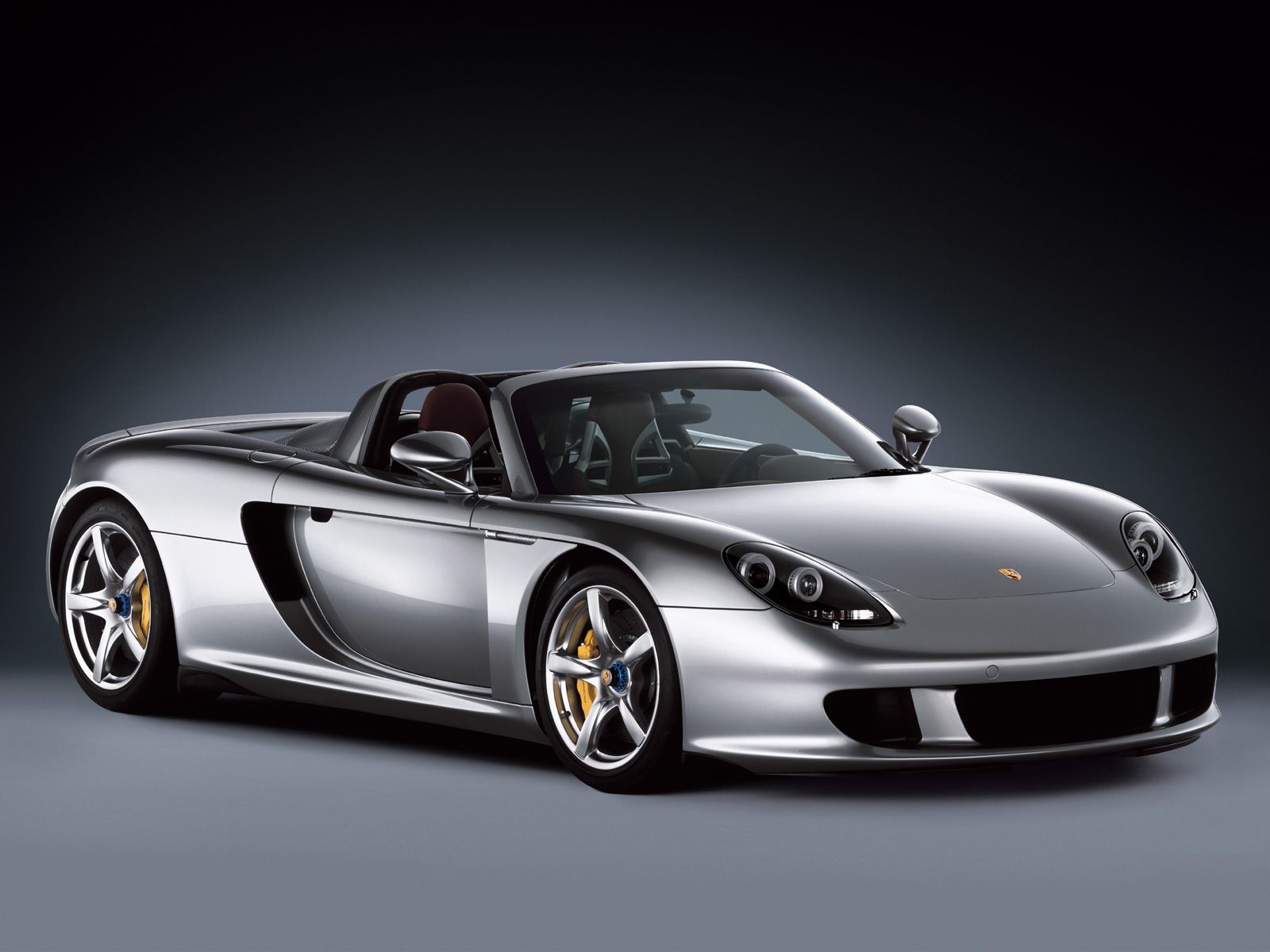 Cars 2000 Wallpapers - Top Free Cars 2000 Backgrounds - WallpaperAccess