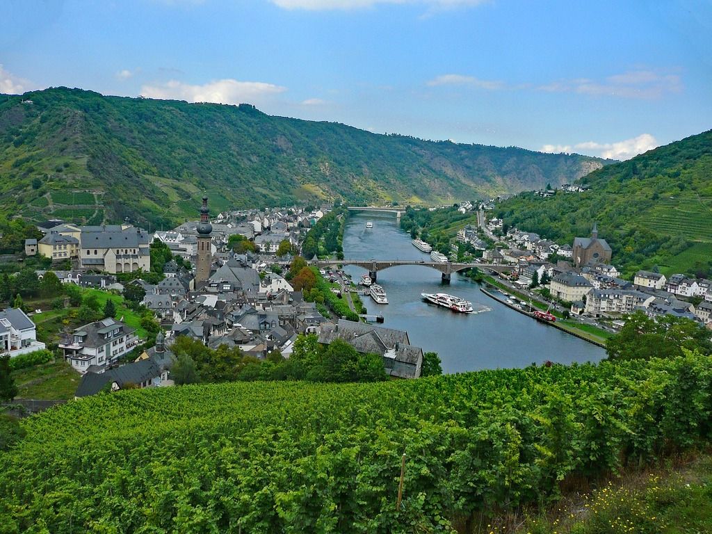 Mosel Wallpapers - Top Free Mosel Backgrounds - WallpaperAccess