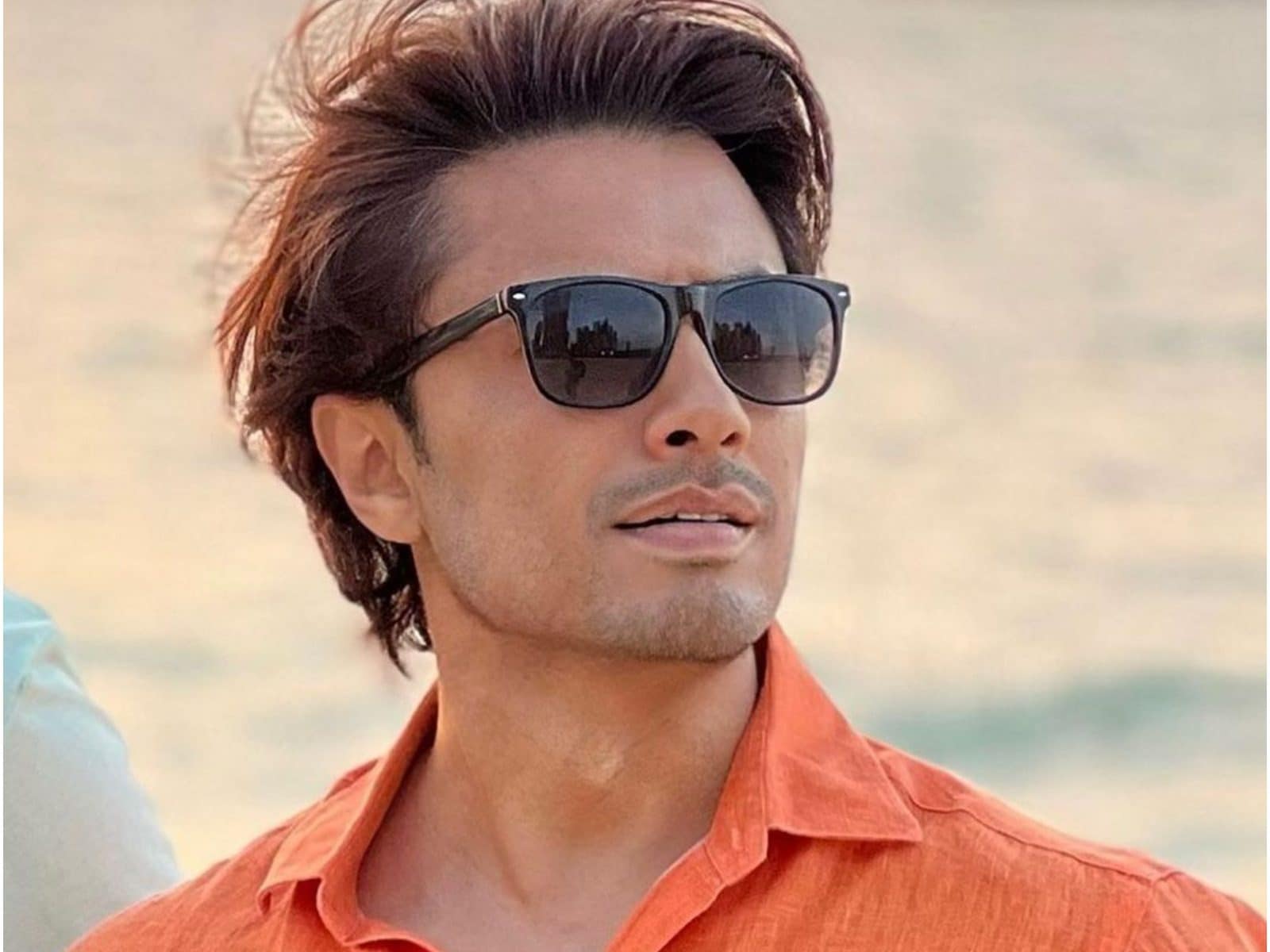 Ali Zafar Wallpapers - Top Free Ali Zafar Backgrounds - WallpaperAccess