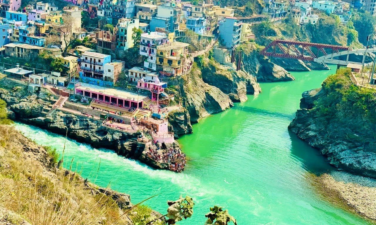 Devprayag Wallpapers - Top Free Devprayag Backgrounds - WallpaperAccess