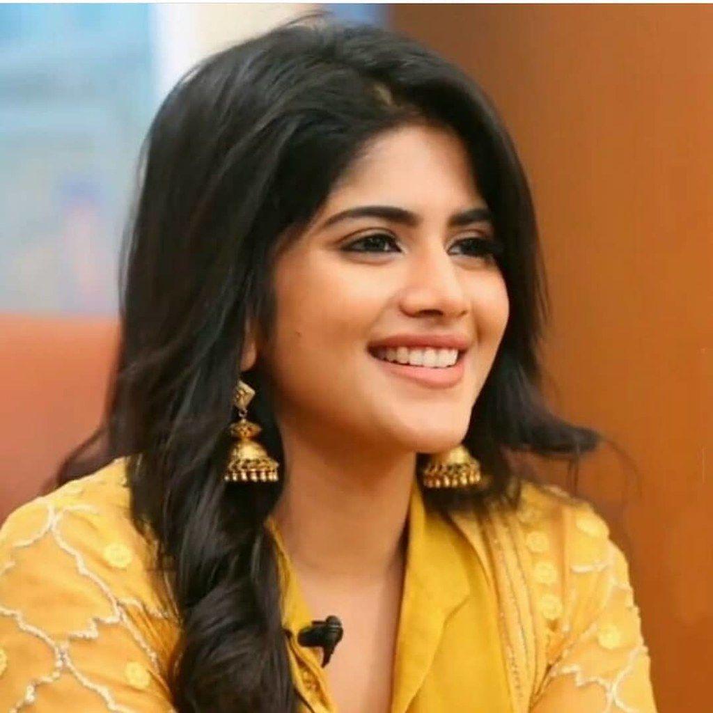 Megha Akash HD Wallpapers - Top Free Megha Akash HD Backgrounds ...