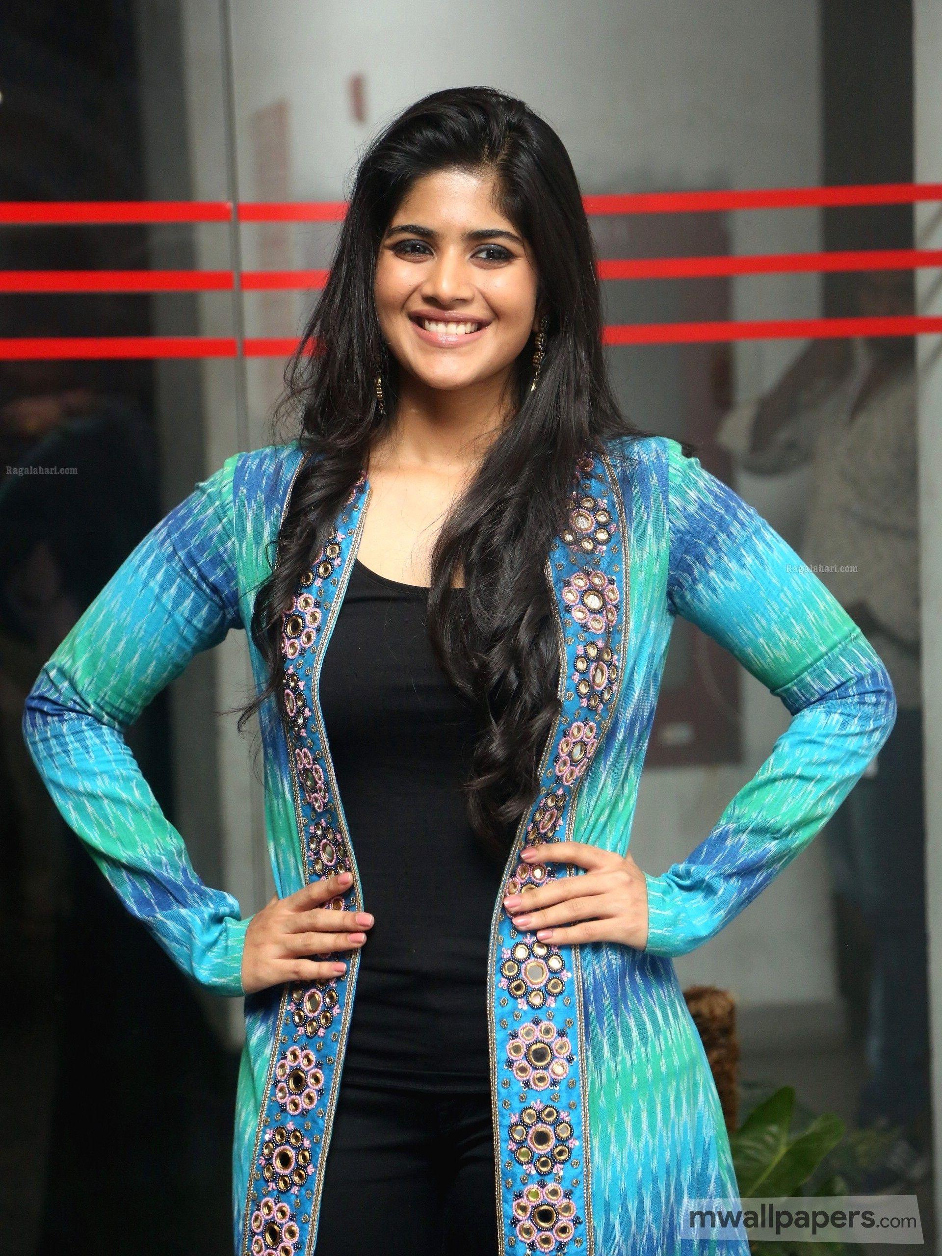 Megha Akash HD Wallpapers - Top Free Megha Akash HD Backgrounds ...