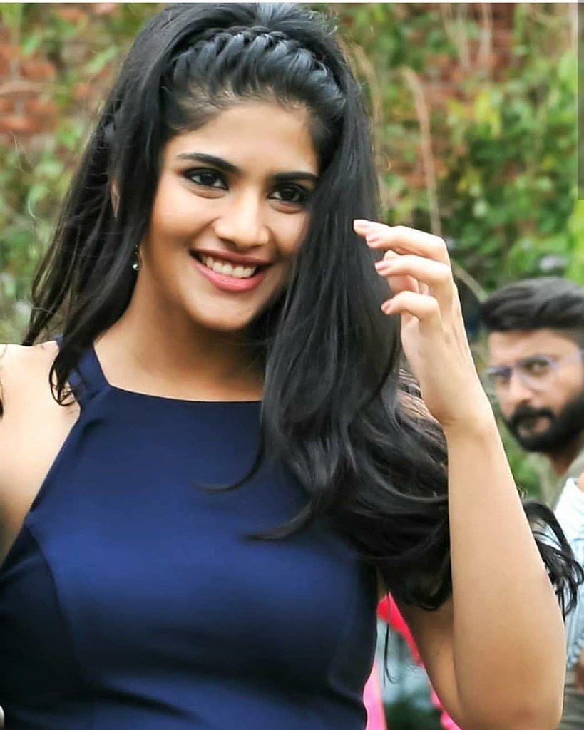 Megha Akash HD Wallpapers - Top Free Megha Akash HD Backgrounds ...