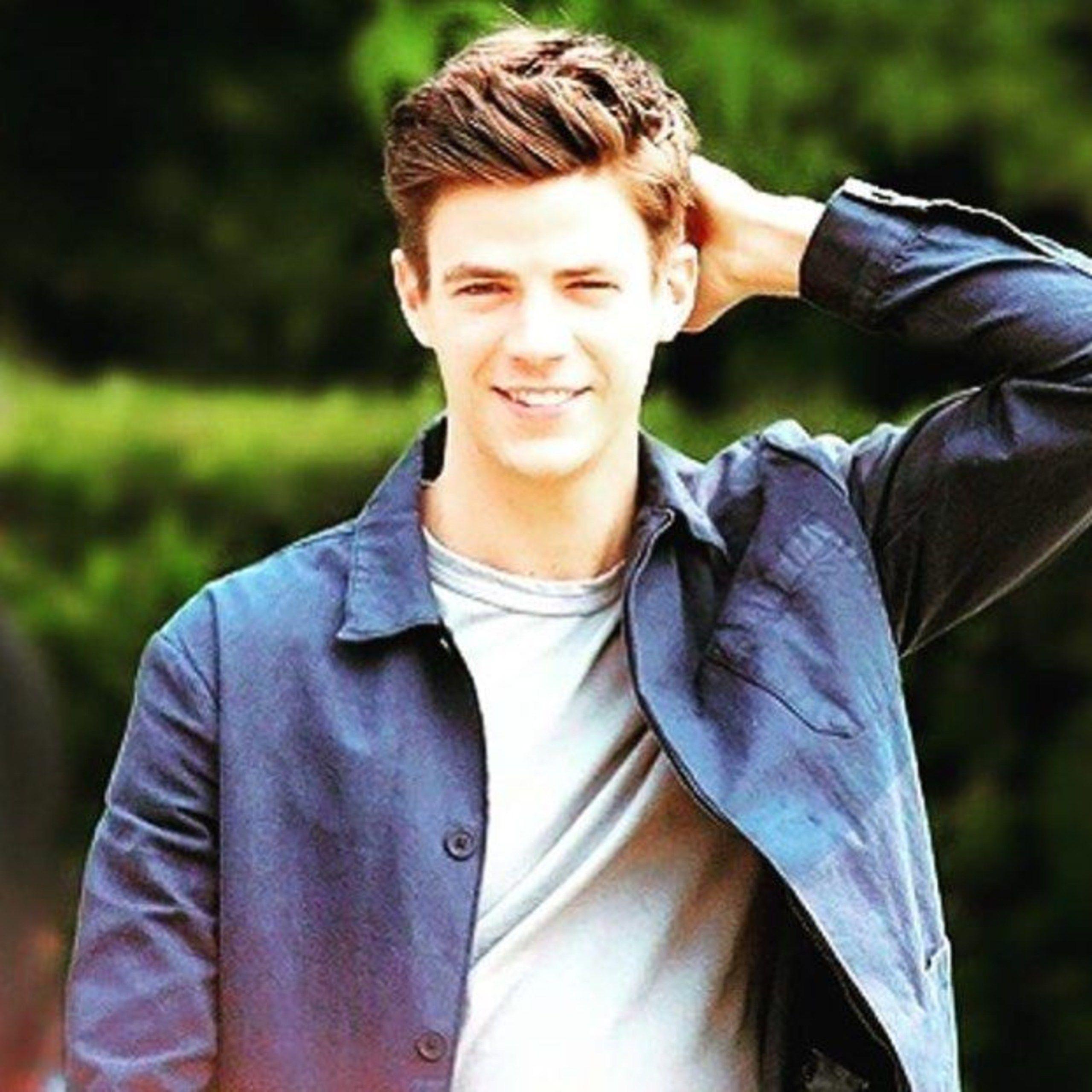 Grant Gustin Wallpapers - Top Free Grant Gustin Backgrounds - WallpaperAccess