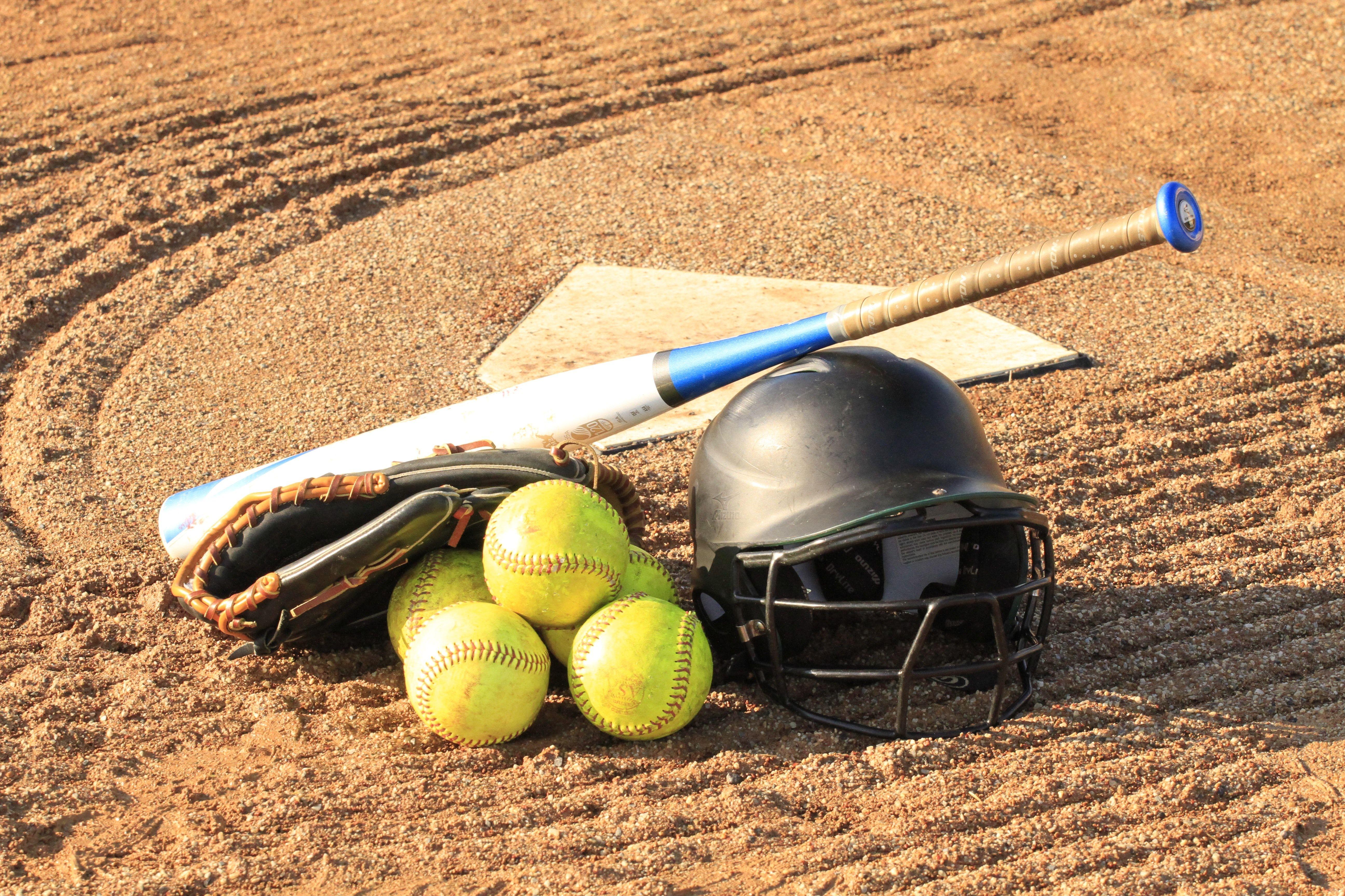 Softball HD Desktop Wallpapers - Top Free Softball HD Desktop ...