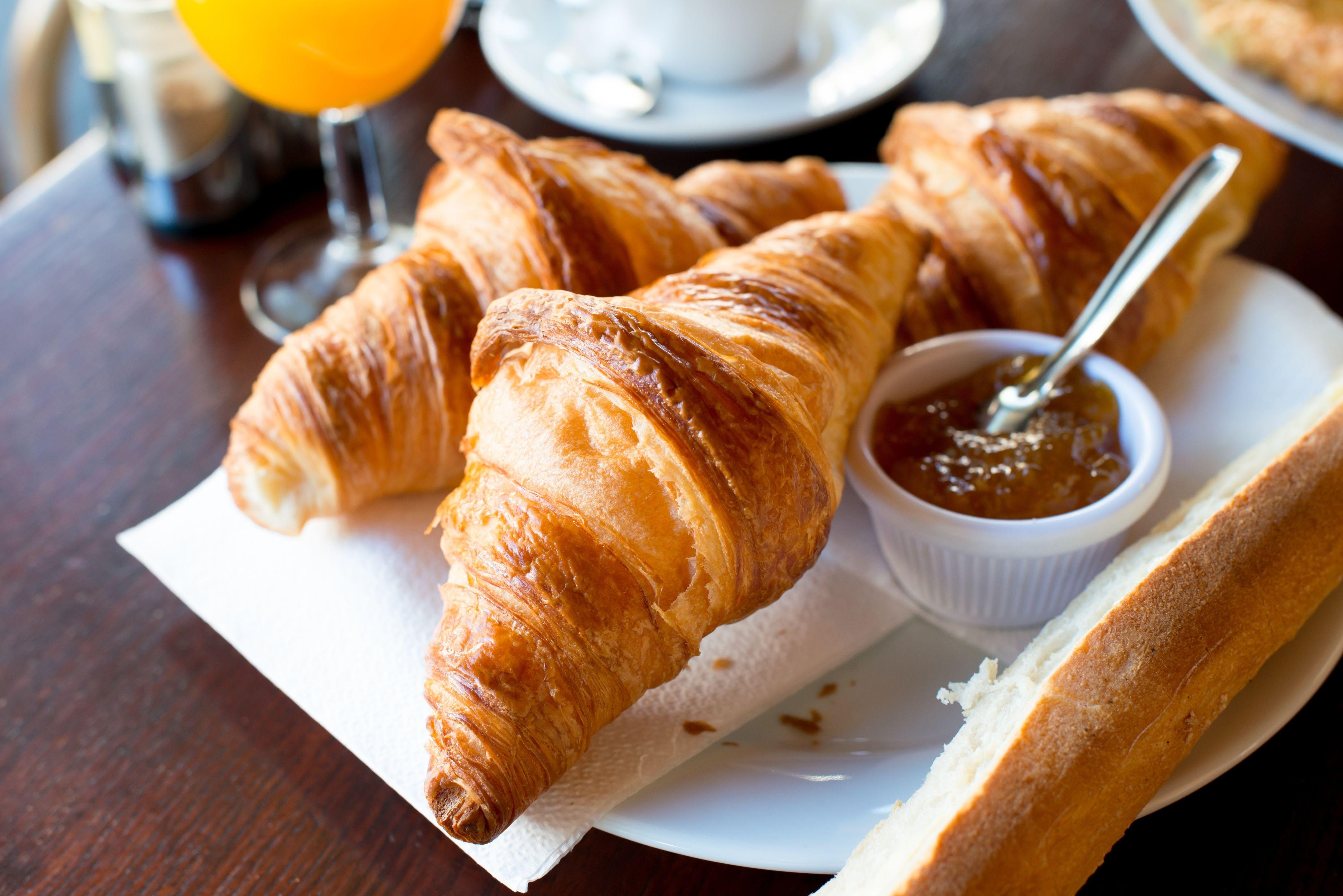 Croissant Wallpapers - Top Free Croissant Backgrounds - WallpaperAccess