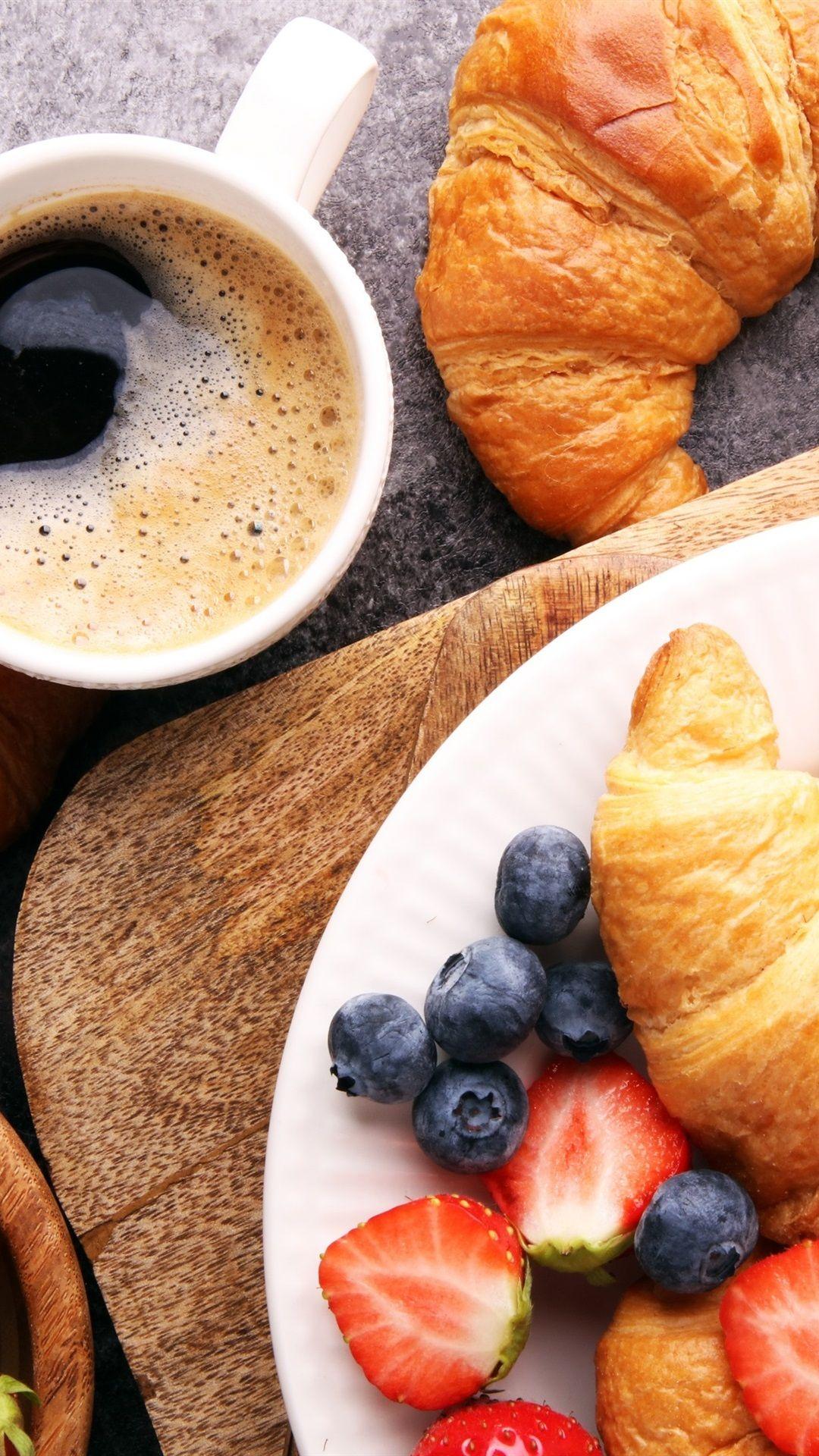 Croissant Wallpapers - Top Free Croissant Backgrounds - WallpaperAccess