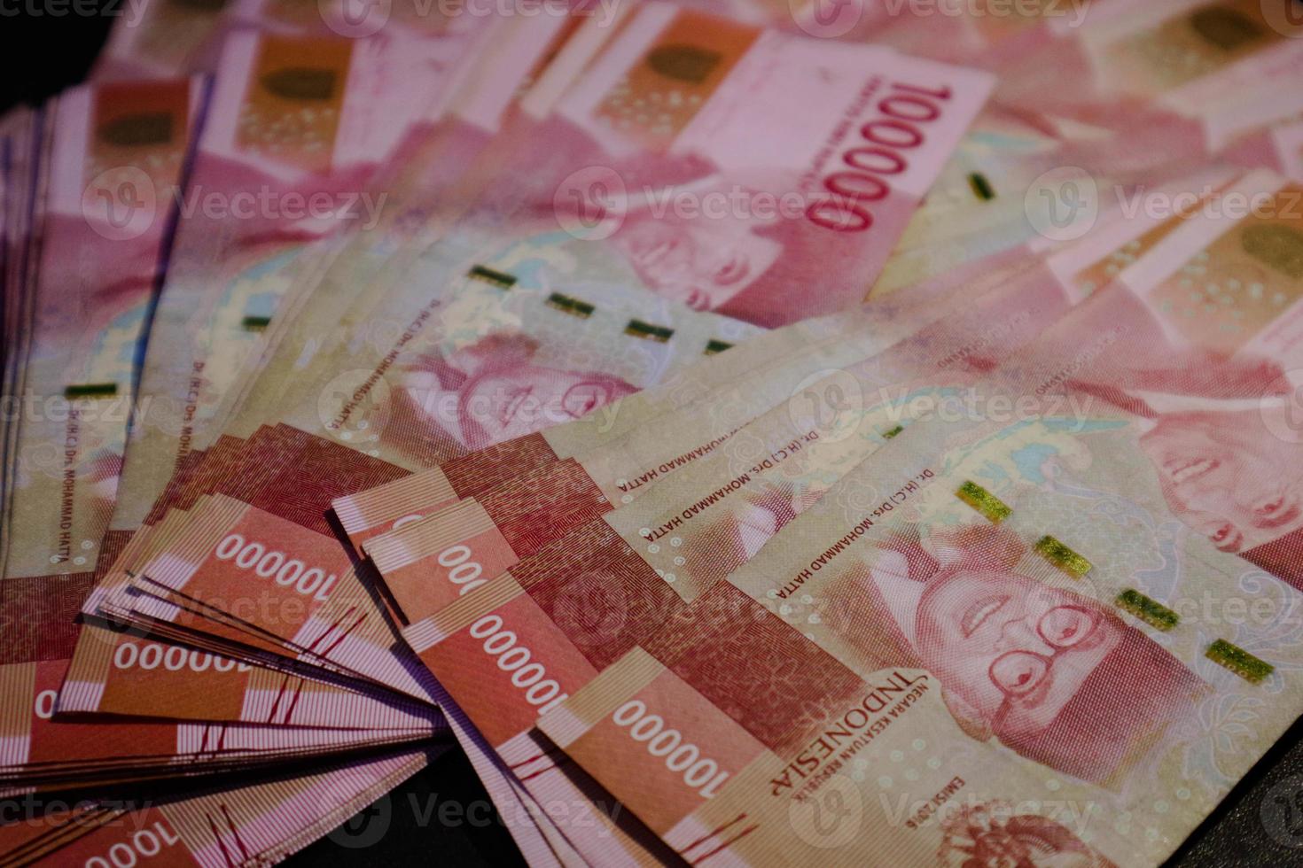 Uang Wallpapers - Top Free Uang Backgrounds - WallpaperAccess