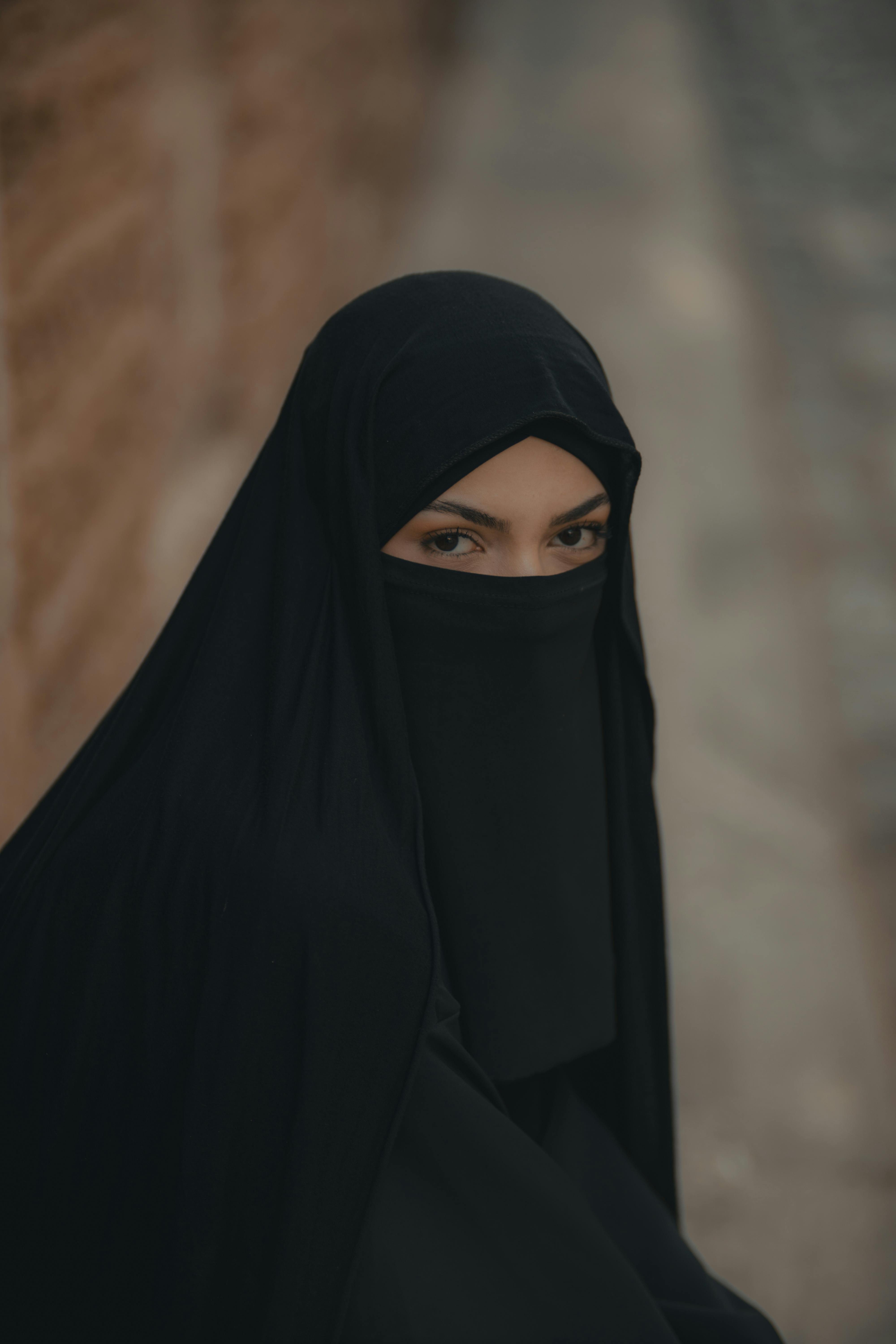 Abaya Wallpapers - Top Free Abaya Backgrounds - WallpaperAccess