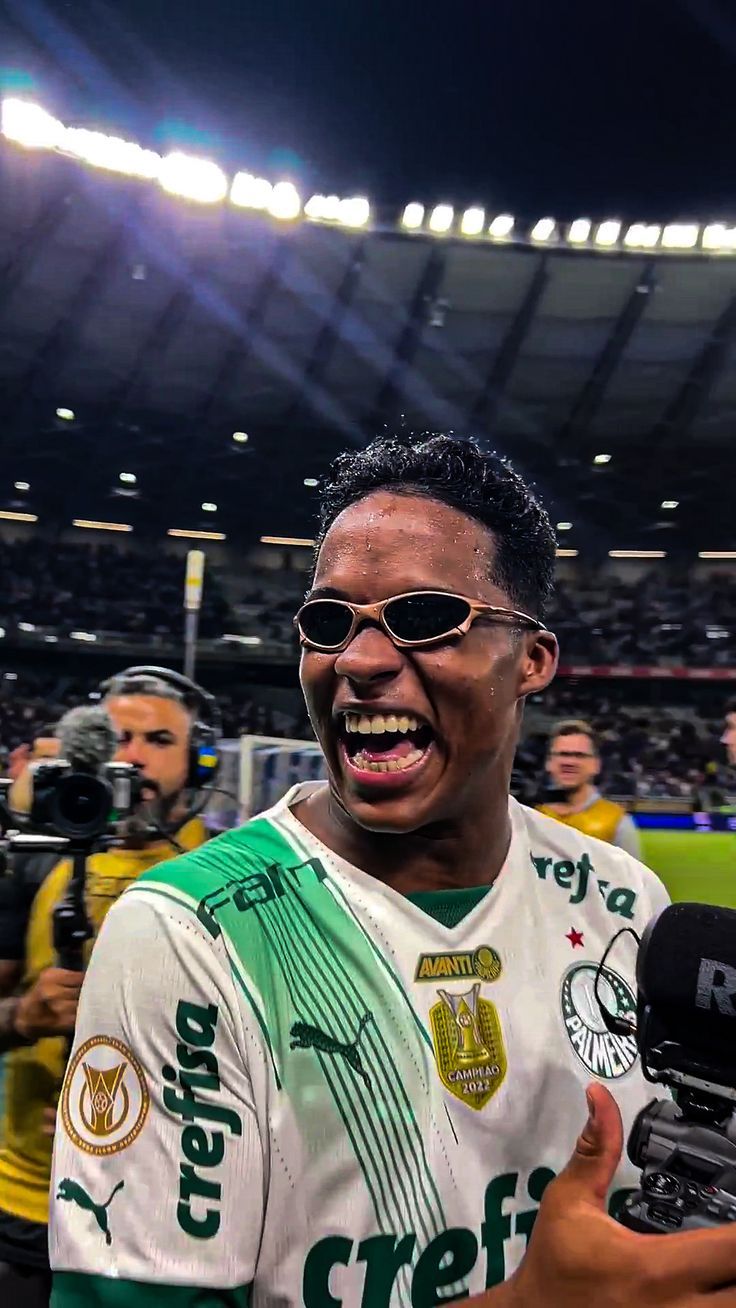 Endrick Felipe Wallpapers - Top Free Endrick Felipe Backgrounds ...