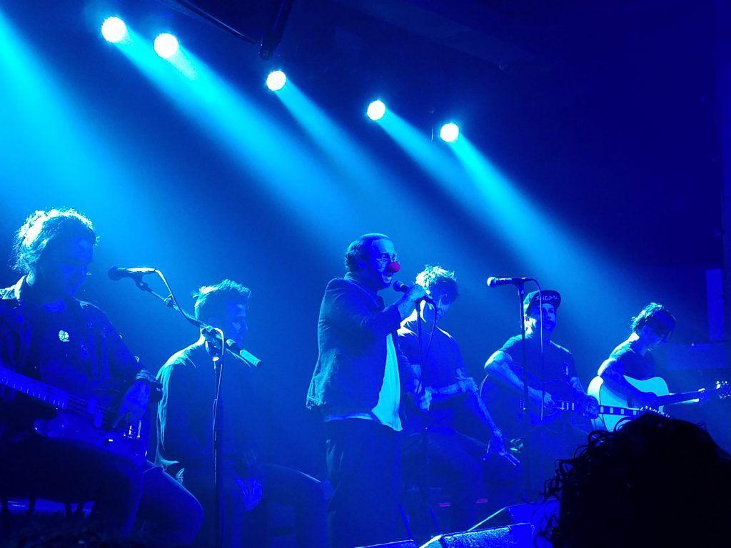 Falling in Reverse Wallpapers - Top Free Falling in Reverse Backgrounds ...