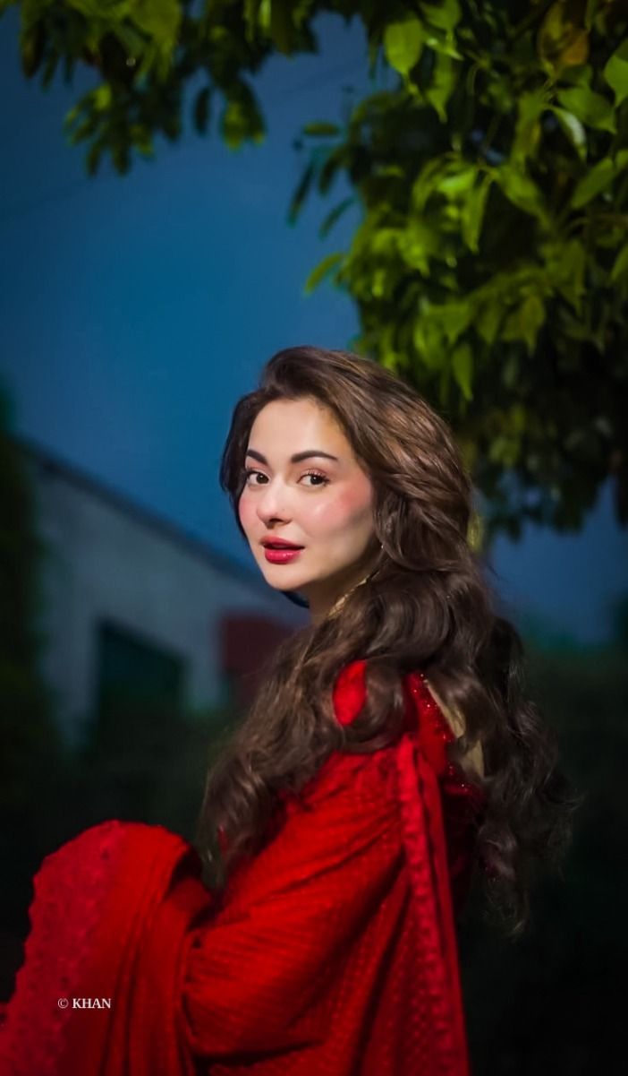 Hania Aamir Wallpapers - Top Free Hania Aamir Backgrounds - WallpaperAccess