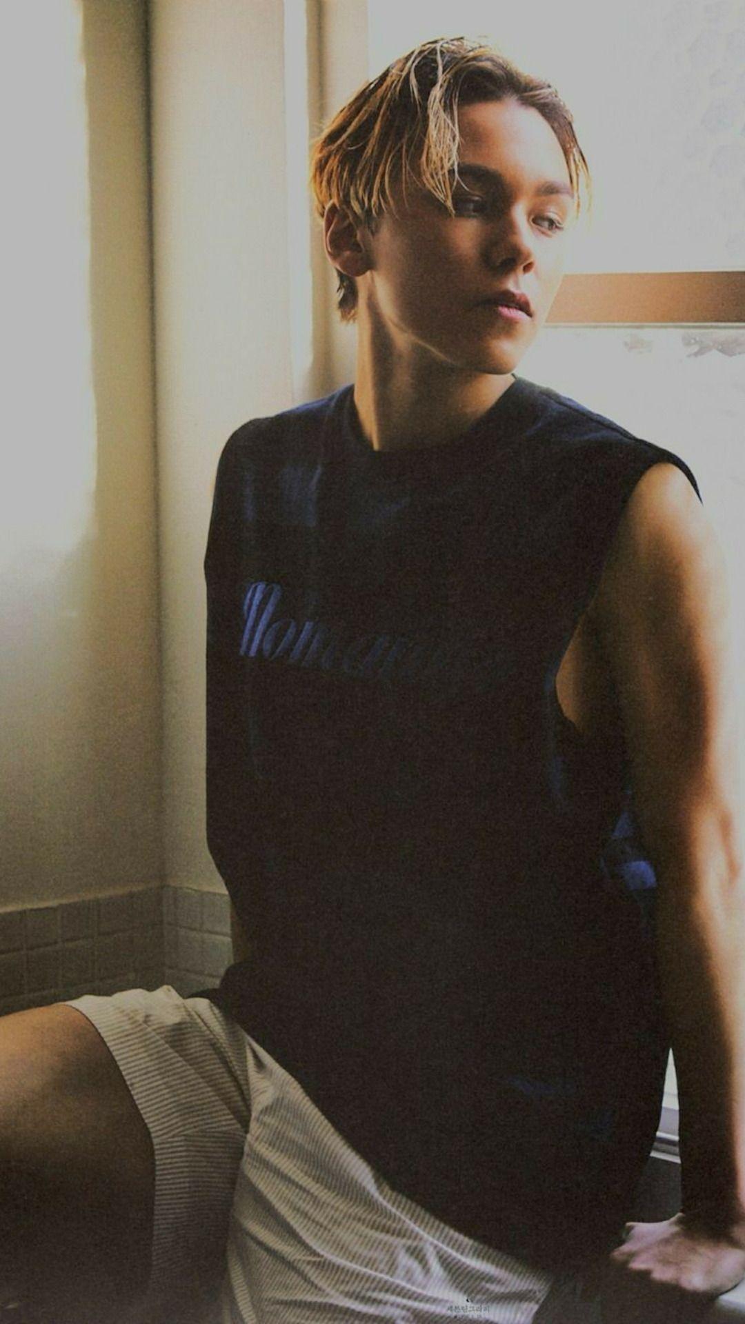 Vernon Wallpapers - Top Free Vernon Backgrounds - WallpaperAccess