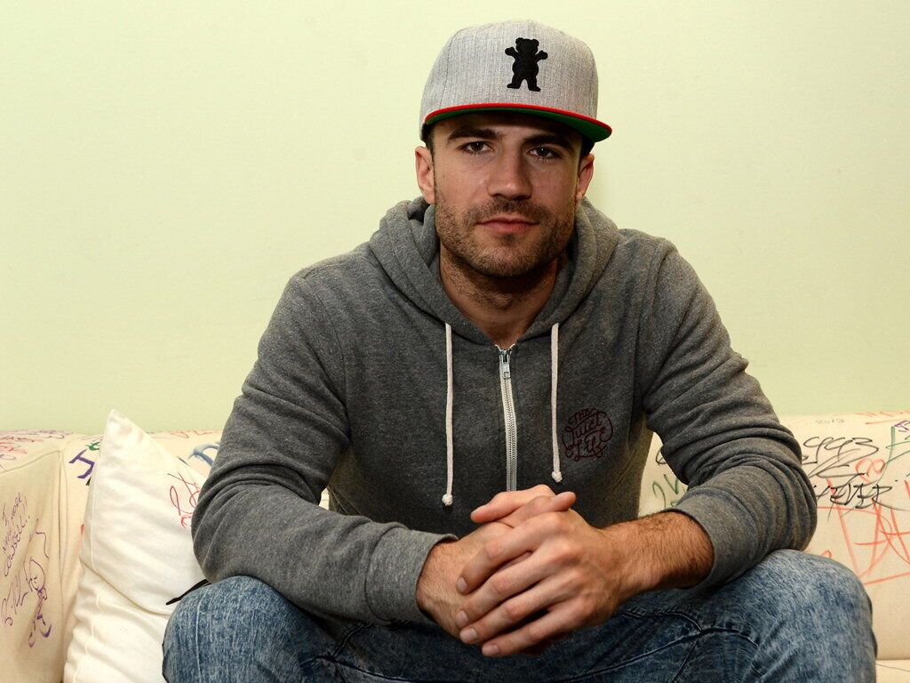 Sam Hunt Wallpapers - Top Free Sam Hunt Backgrounds - WallpaperAccess
