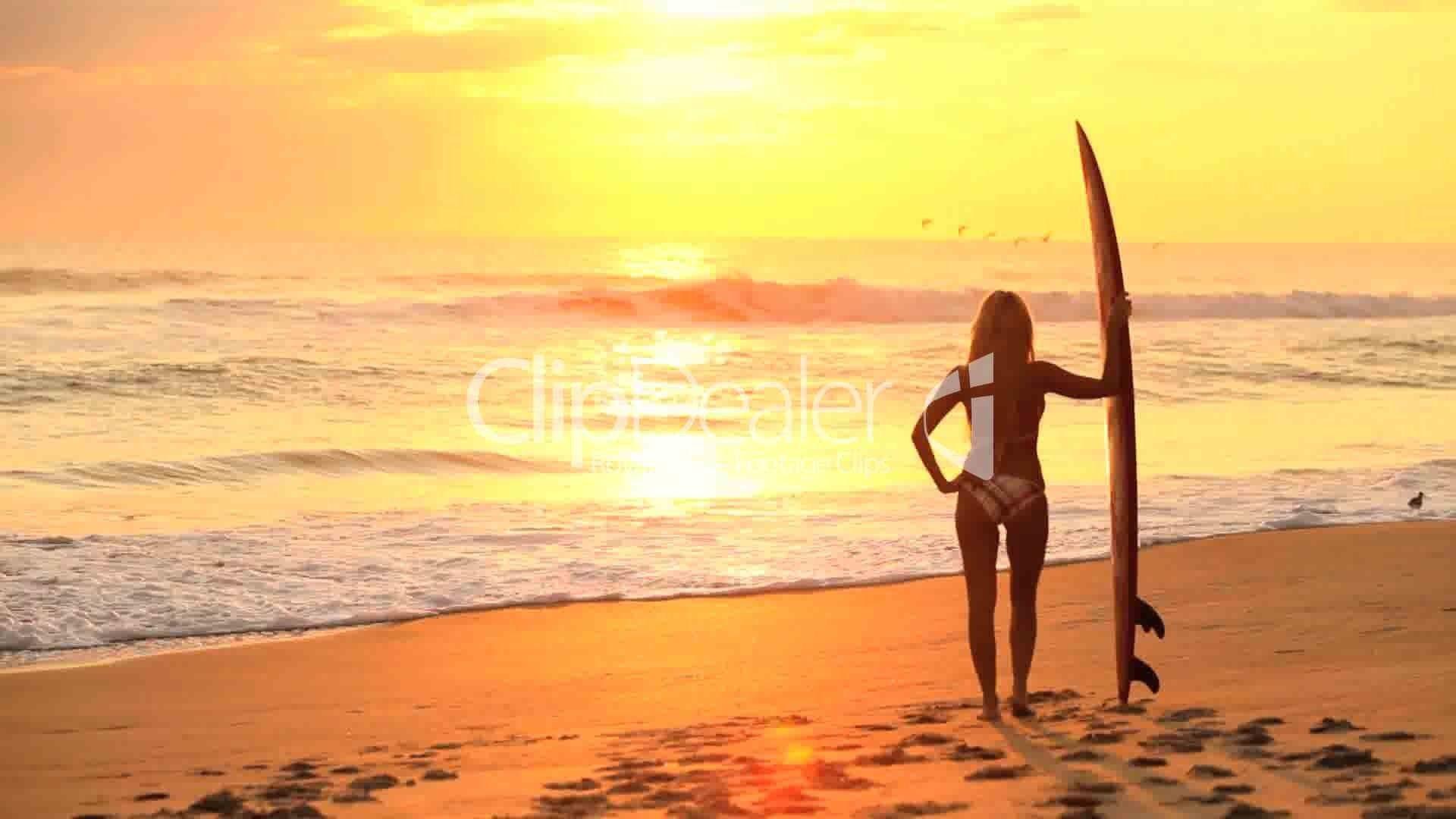 Surf Girl Sunset Wallpapers - Top Free Surf Girl Sunset Backgrounds - WallpaperAccess
