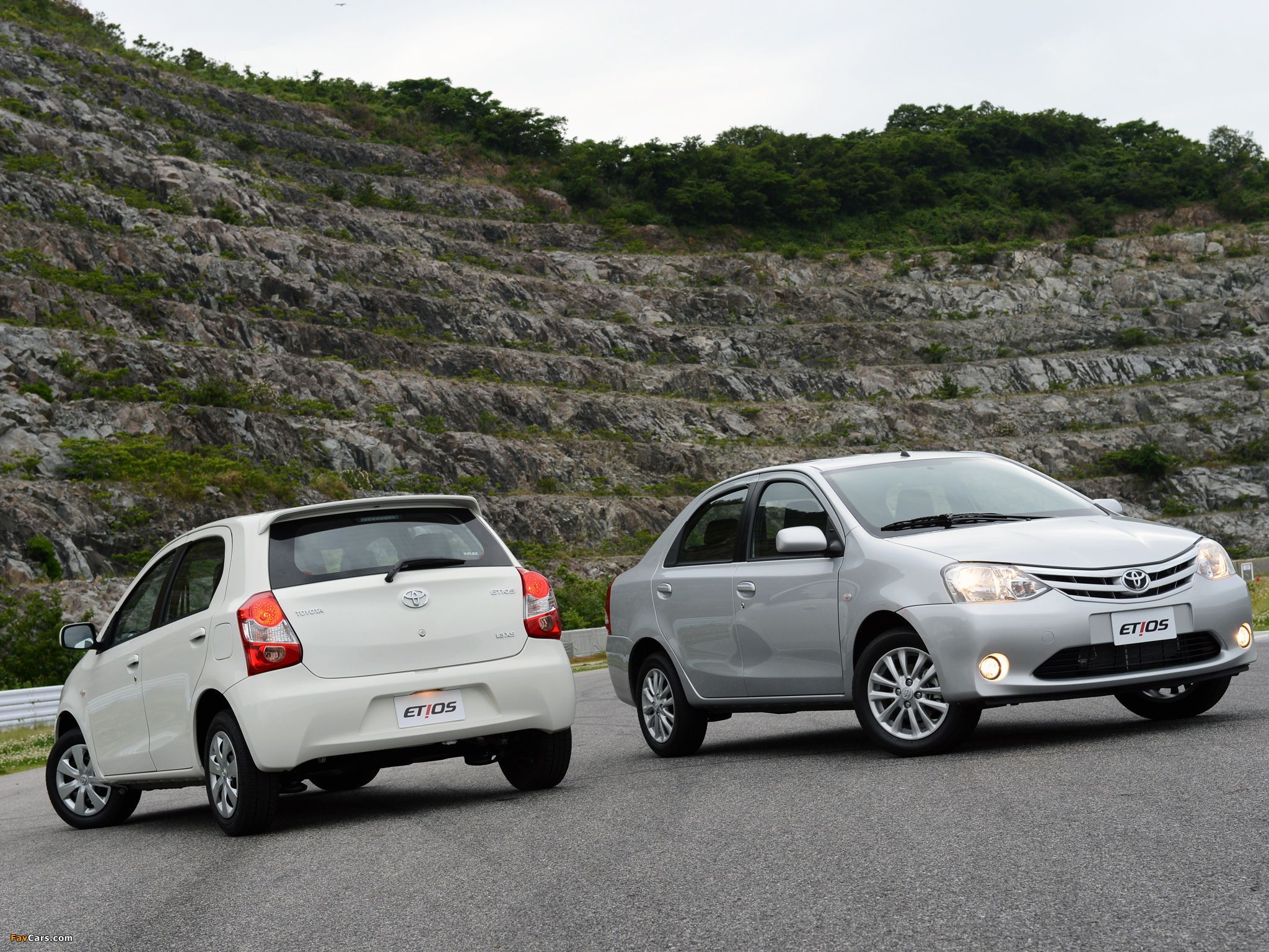 Toyota Etios Wallpapers - Top Free Toyota Etios Backgrounds ...