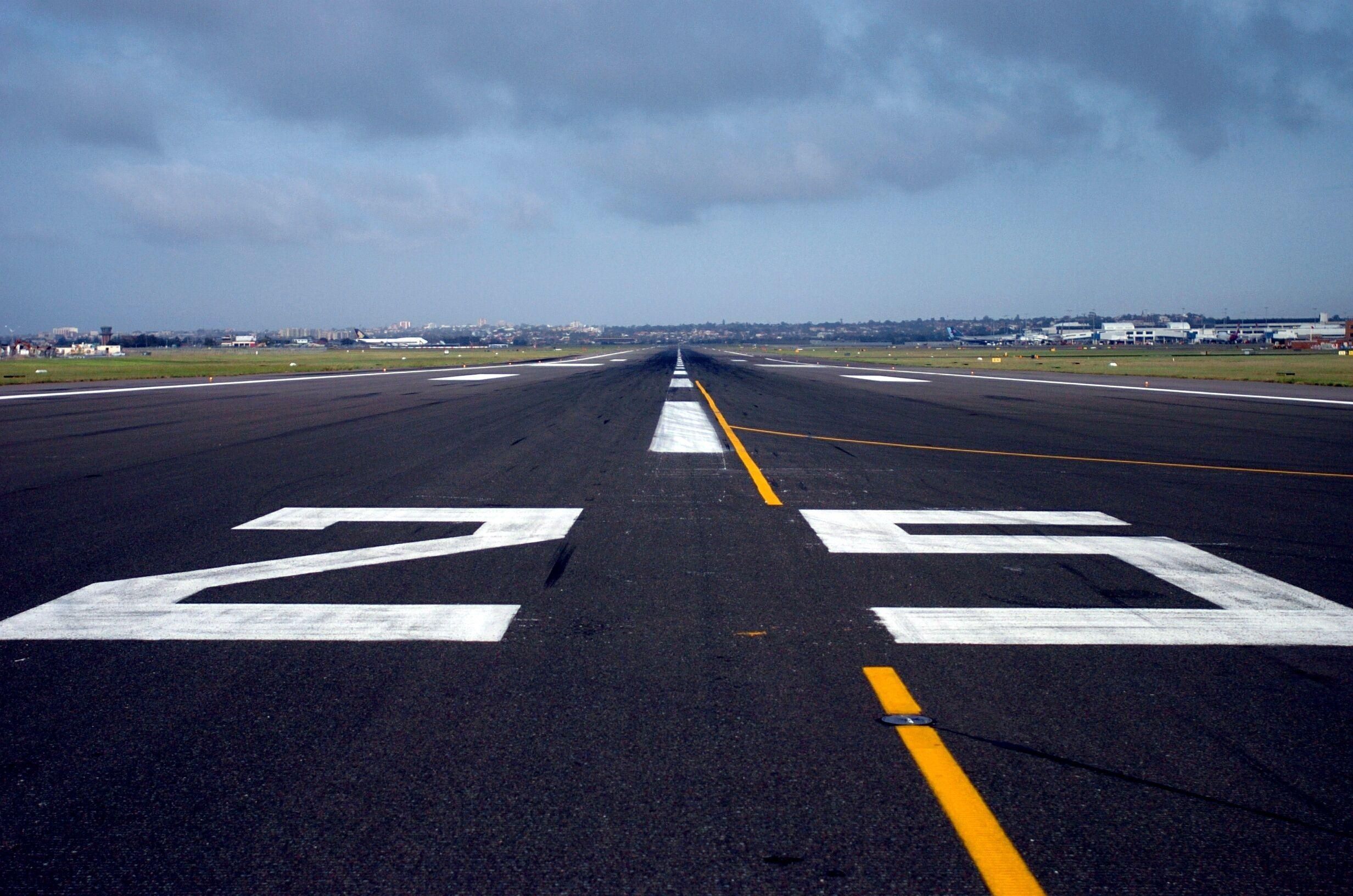 Airfield Wallpapers - Top Free Airfield Backgrounds - WallpaperAccess