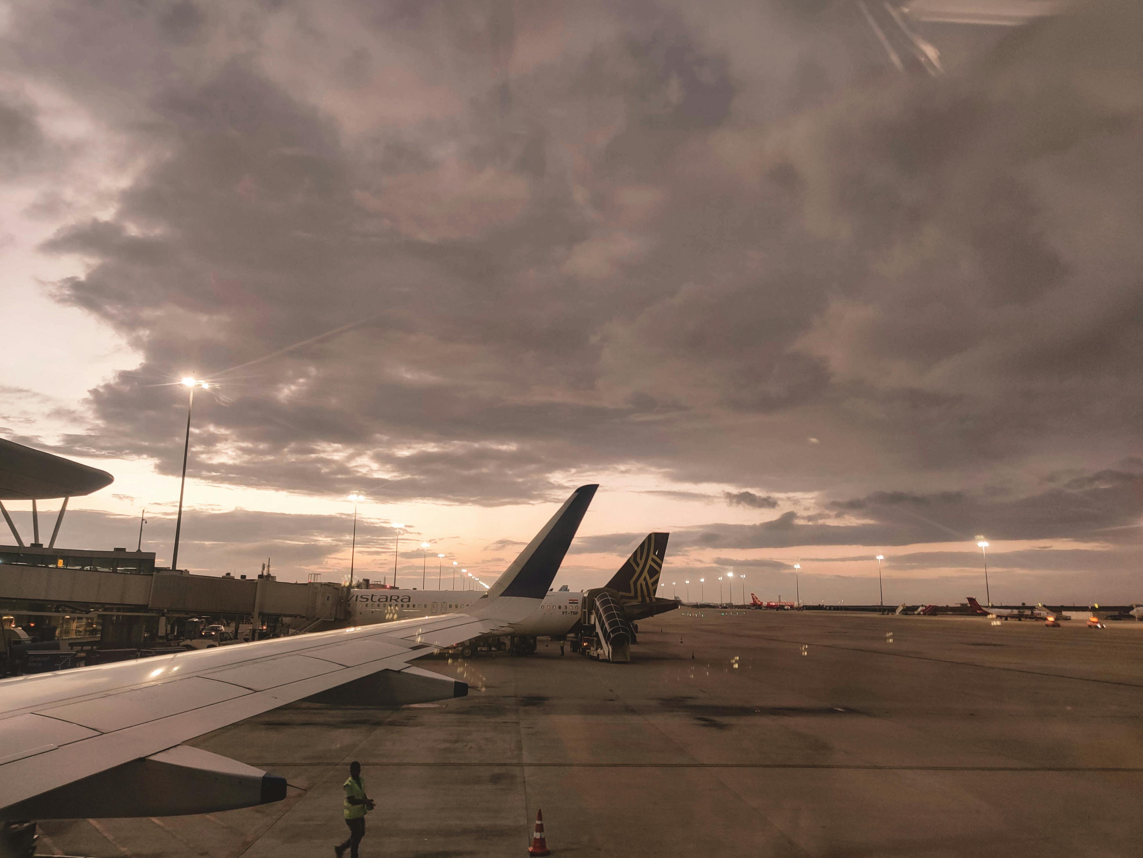 Airfield Wallpapers - Top Free Airfield Backgrounds - WallpaperAccess