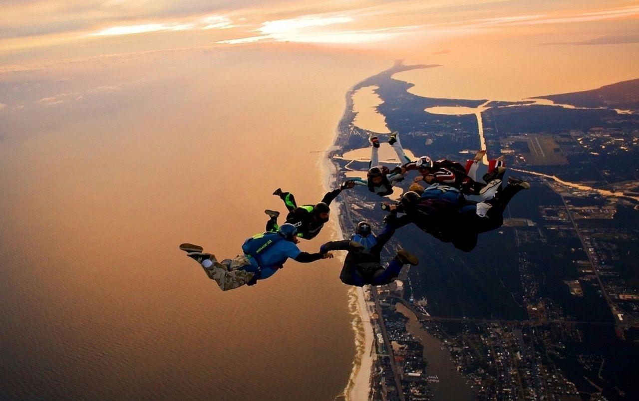 Parachute Wallpapers - Top Free Parachute Backgrounds - WallpaperAccess