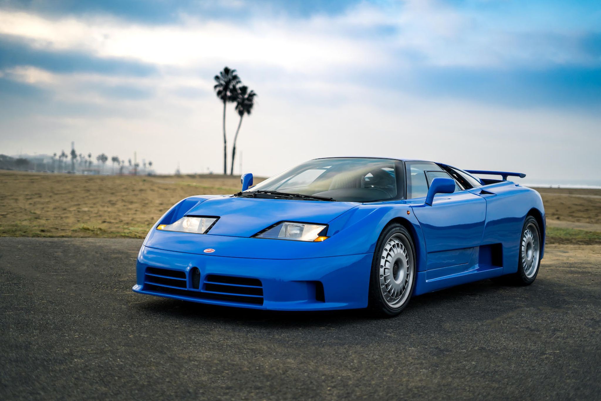 Bugatti EB110 Wallpapers - Top Free Bugatti EB110 Backgrounds ...