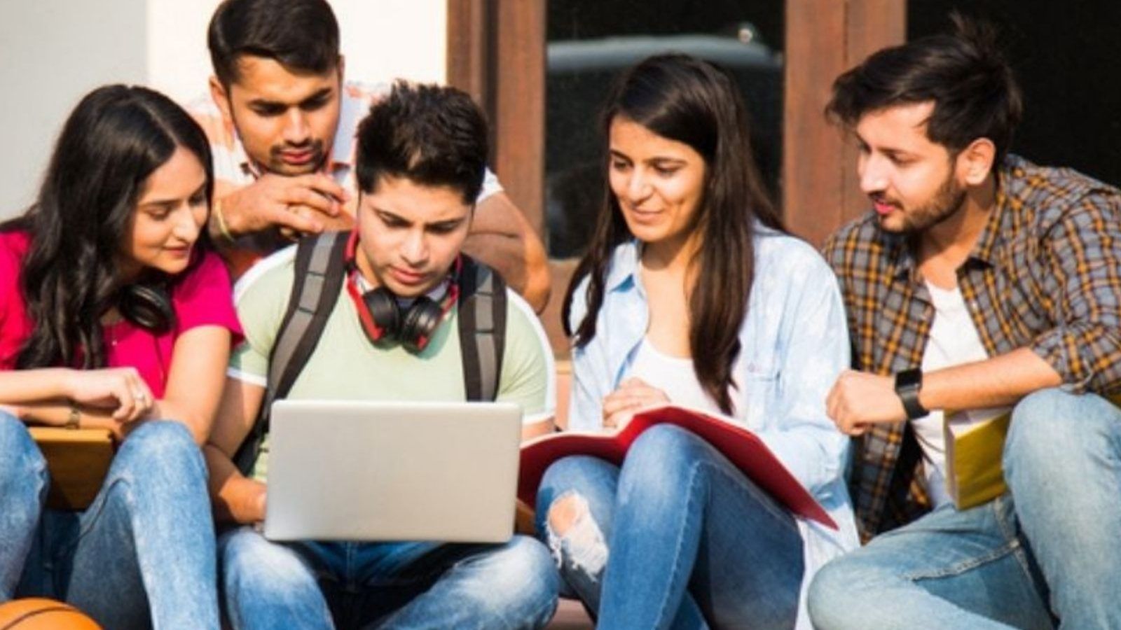 Indian Students Wallpapers - Top Free Indian Students Backgrounds ...