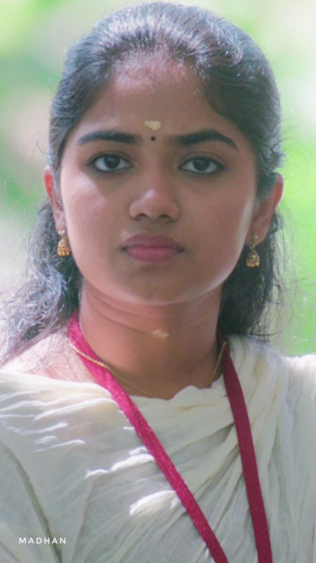 Malavika Manoj Wallpapers - Top Free Malavika Manoj Backgrounds - WallpaperAccess