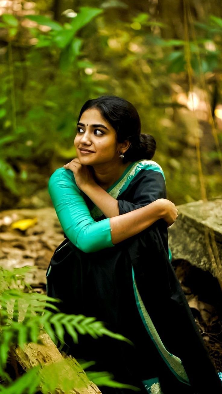 Malavika Manoj Wallpapers - Top Free Malavika Manoj Backgrounds ...