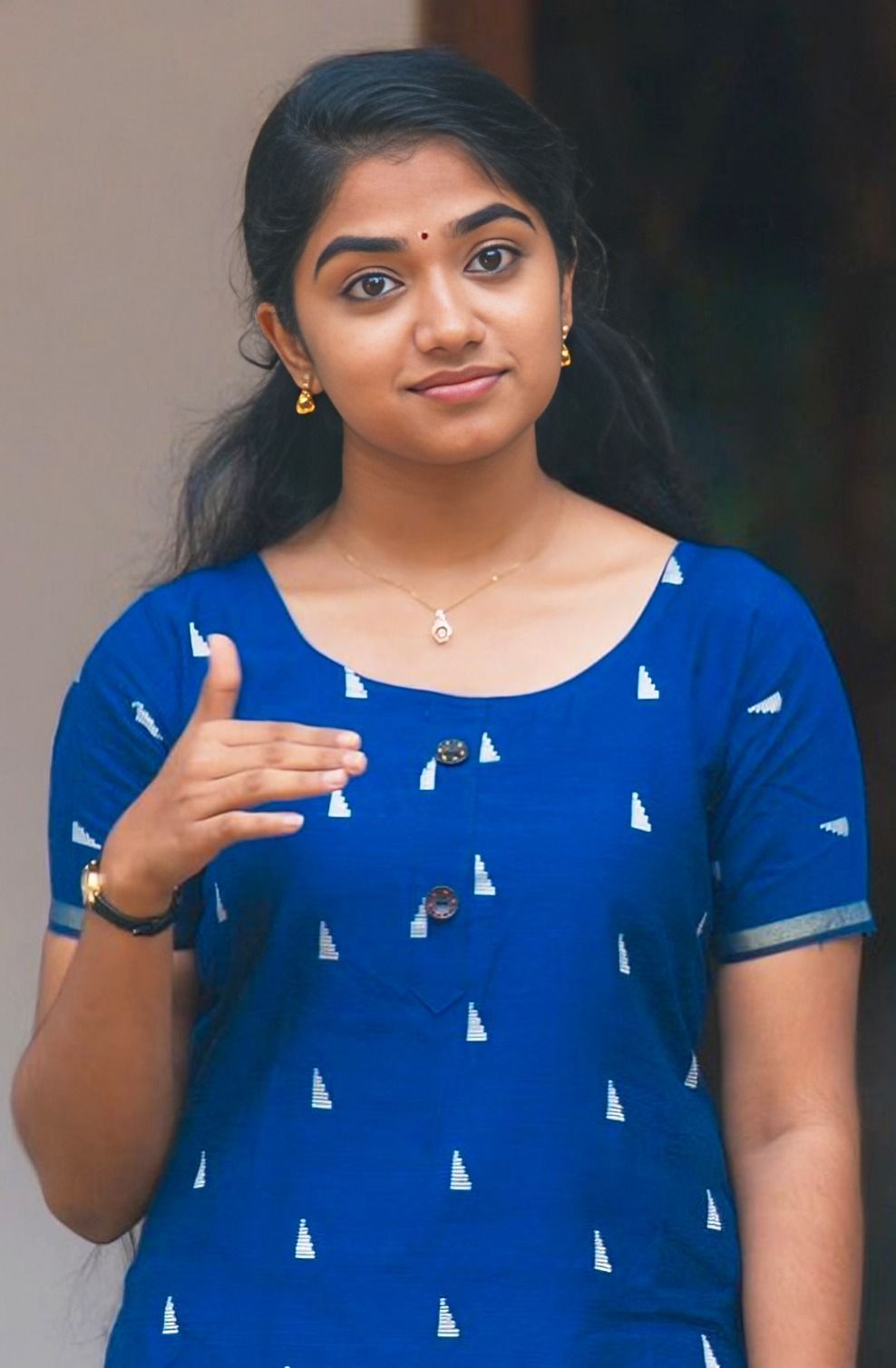 Malavika Manoj Wallpapers - Top Free Malavika Manoj Backgrounds - WallpaperAccess