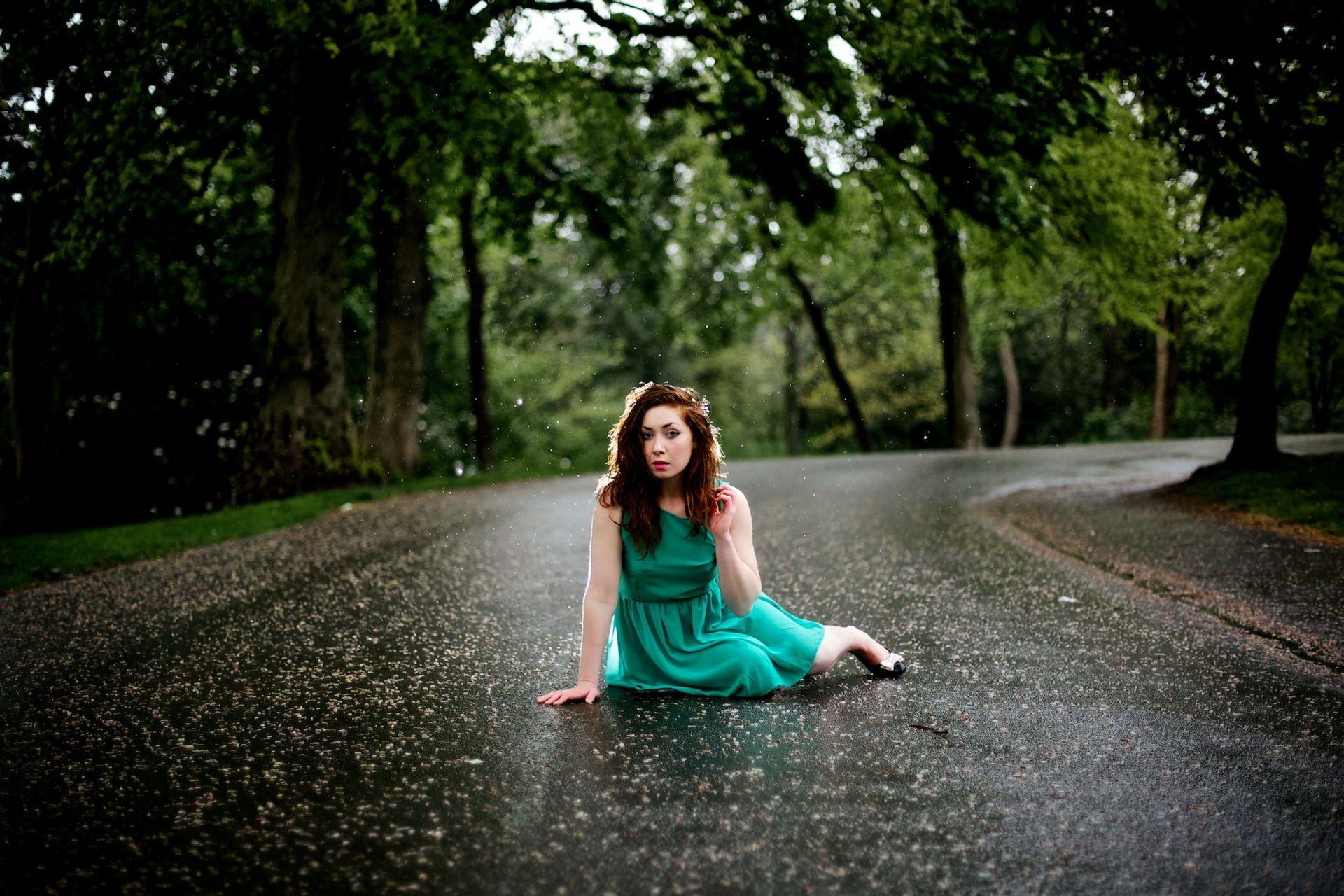 Pretty Sad Girls Wallpapers - Top Free Pretty Sad Girls Backgrounds ...