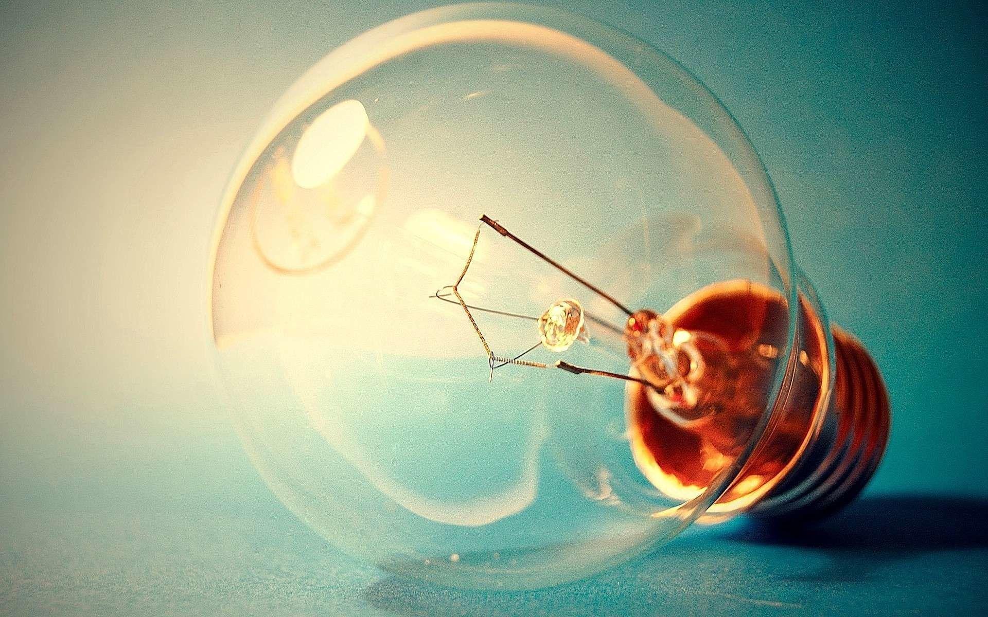 Light Bulb Wallpapers - Top Free Light Bulb Backgrounds - WallpaperAccess