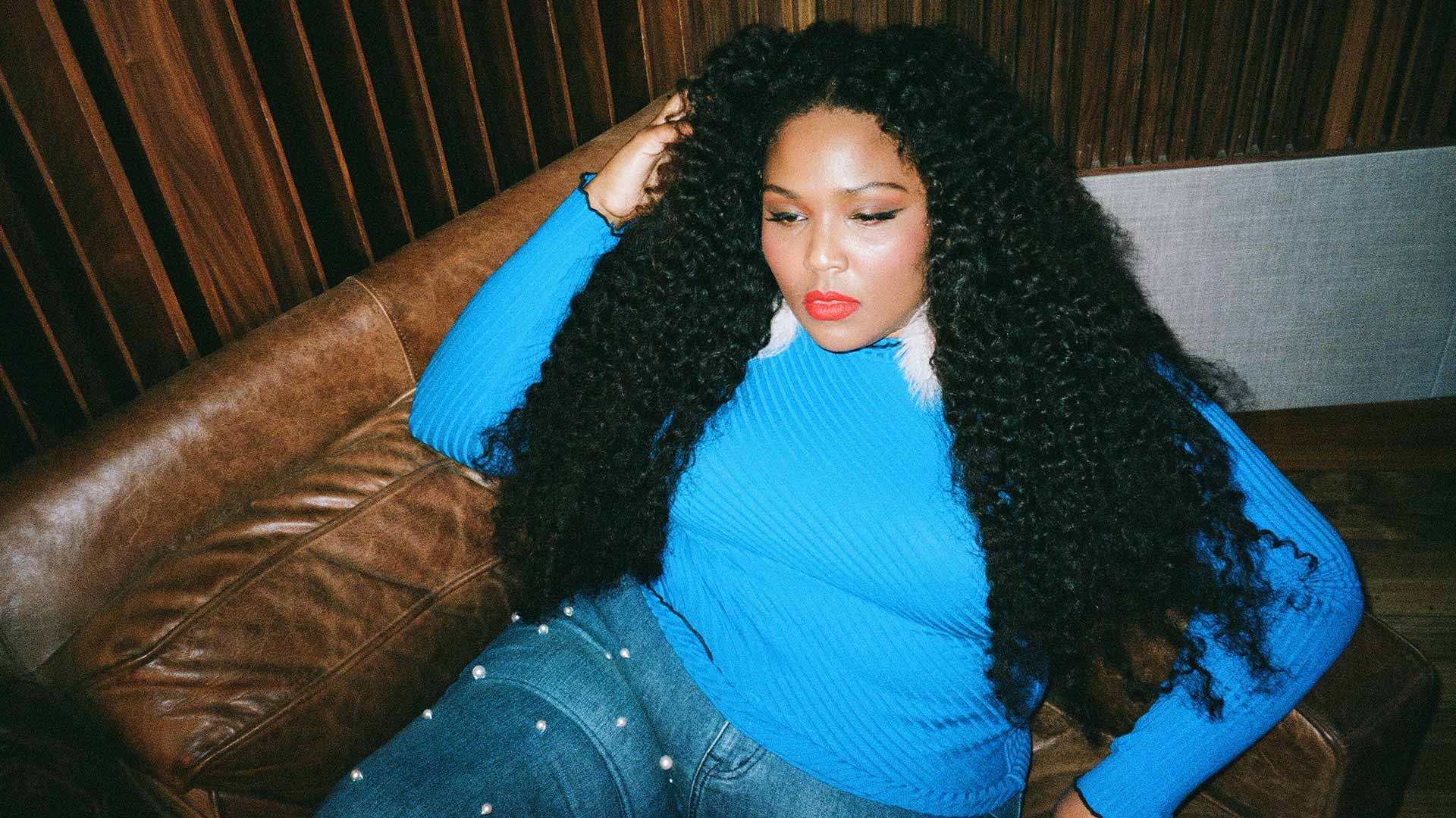 Lizzo Wallpapers - Top Free Lizzo Backgrounds - WallpaperAccess