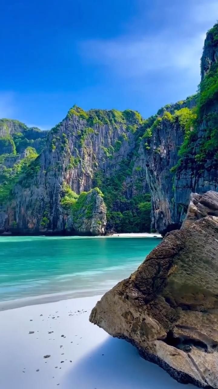 Maya Bay Wallpapers - Top Free Maya Bay Backgrounds - WallpaperAccess