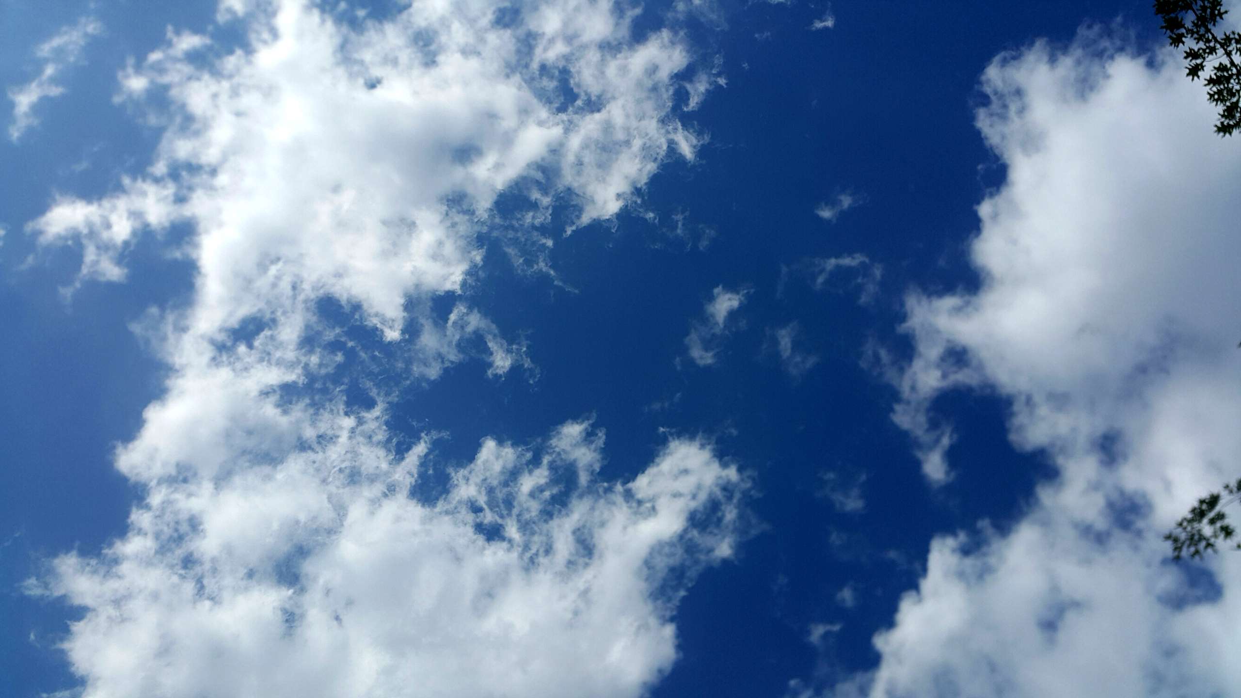 Cloudy Sky Wallpapers - Top Free Cloudy Sky Backgrounds - WallpaperAccess