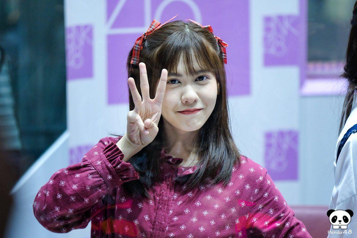 BNK48 Wallpapers - Top Free BNK48 Backgrounds - WallpaperAccess