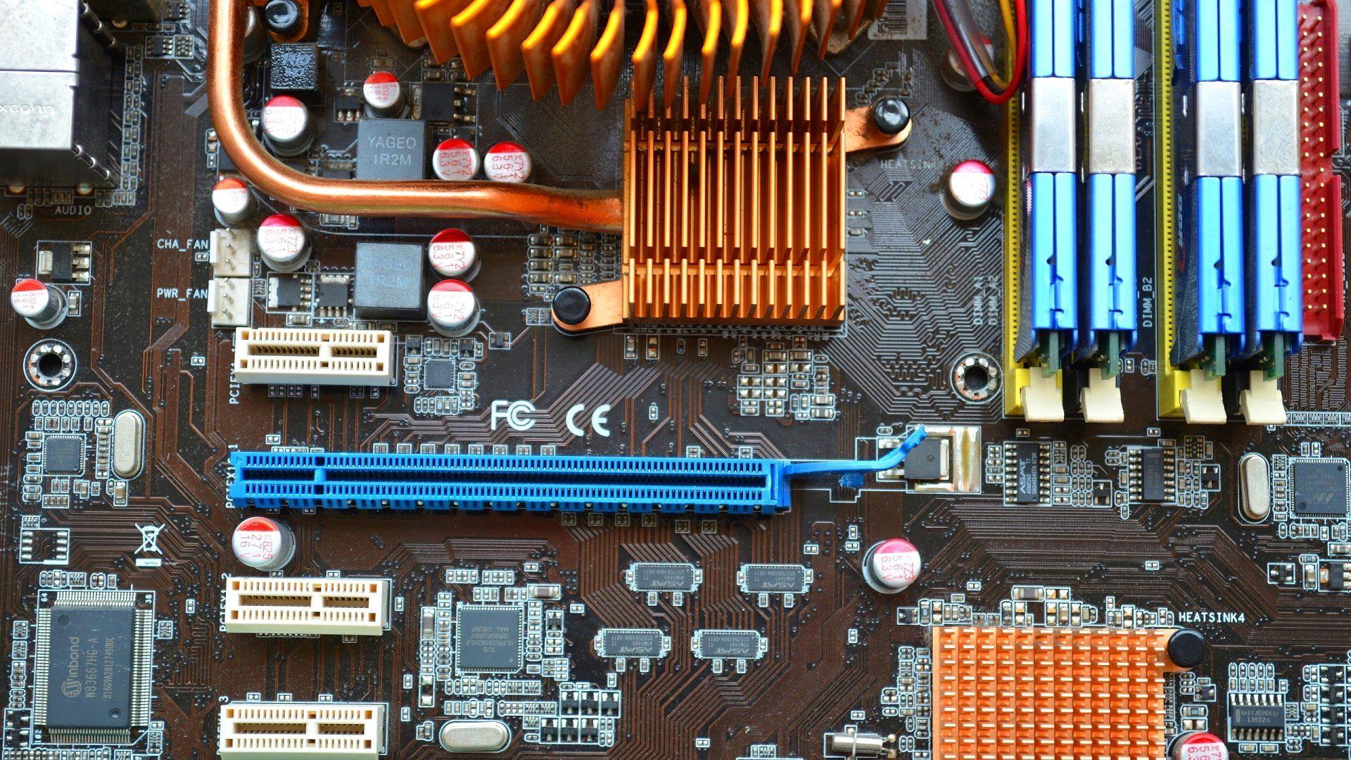 Computer Motherboard Wallpapers - Top Free Computer Motherboard ...