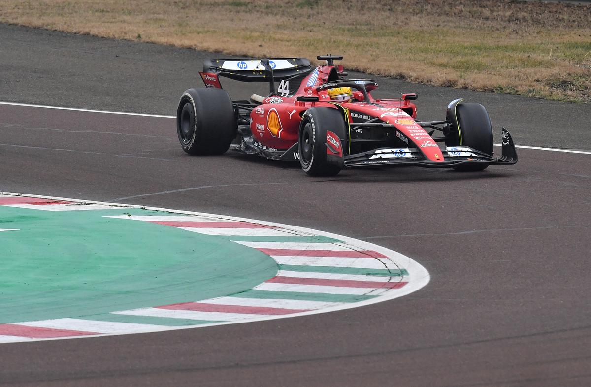 Lewis Hamilton Ferrari Wallpapers - Top Free Lewis Hamilton Ferrari ...