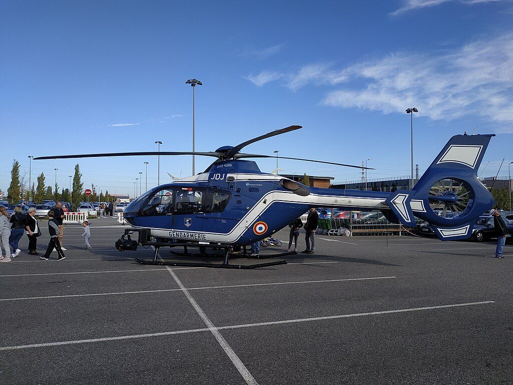 Gendarmerie Wallpapers - Top Free Gendarmerie Backgrounds - WallpaperAccess